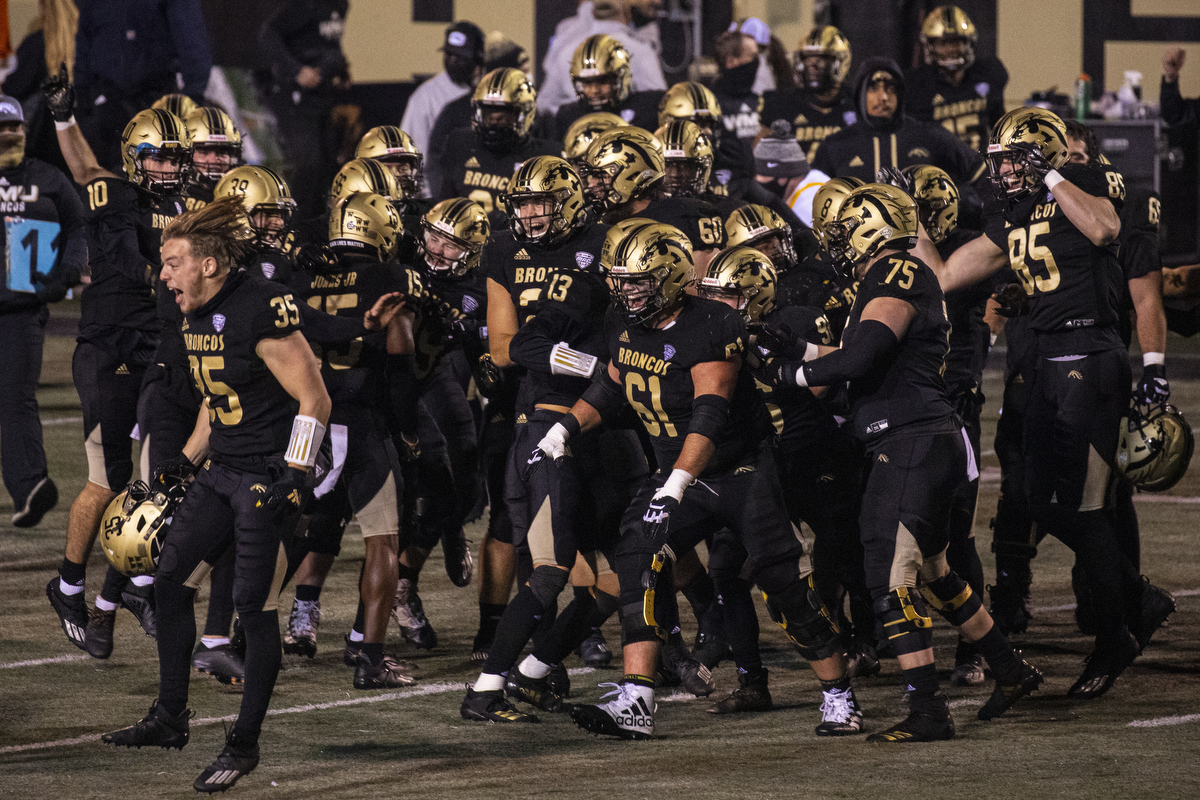 Western Michigan Broncos delete Toledo in 41-38 thriller - mlive.com