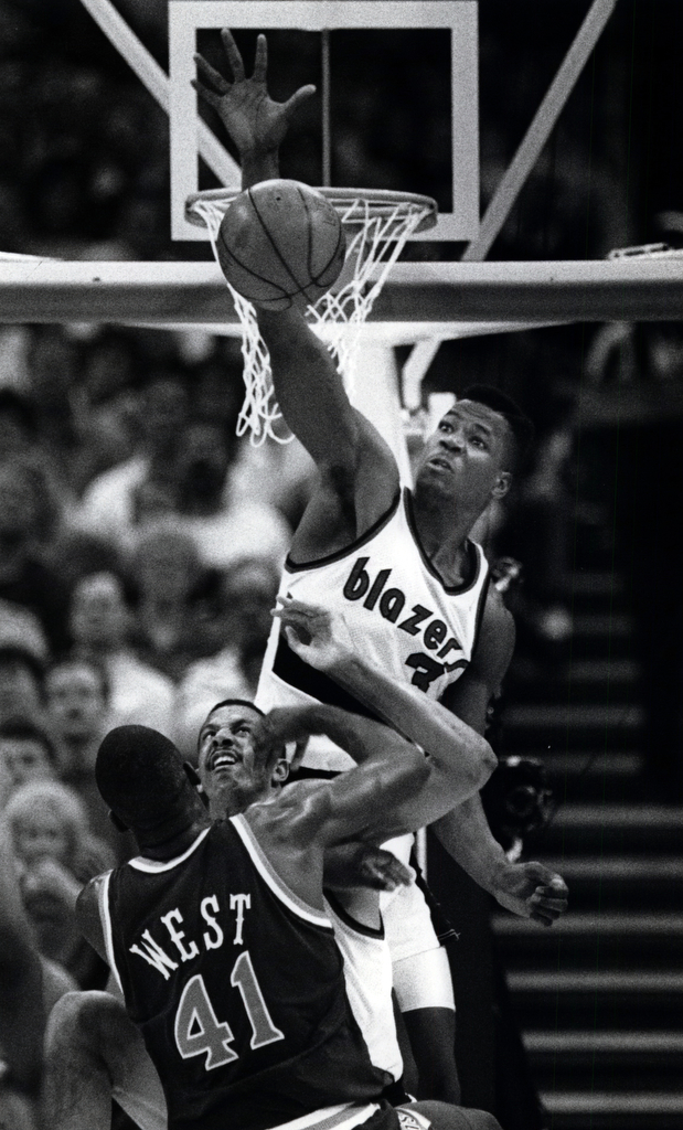 Cliff Robinson dies at 53 - oregonlive.com