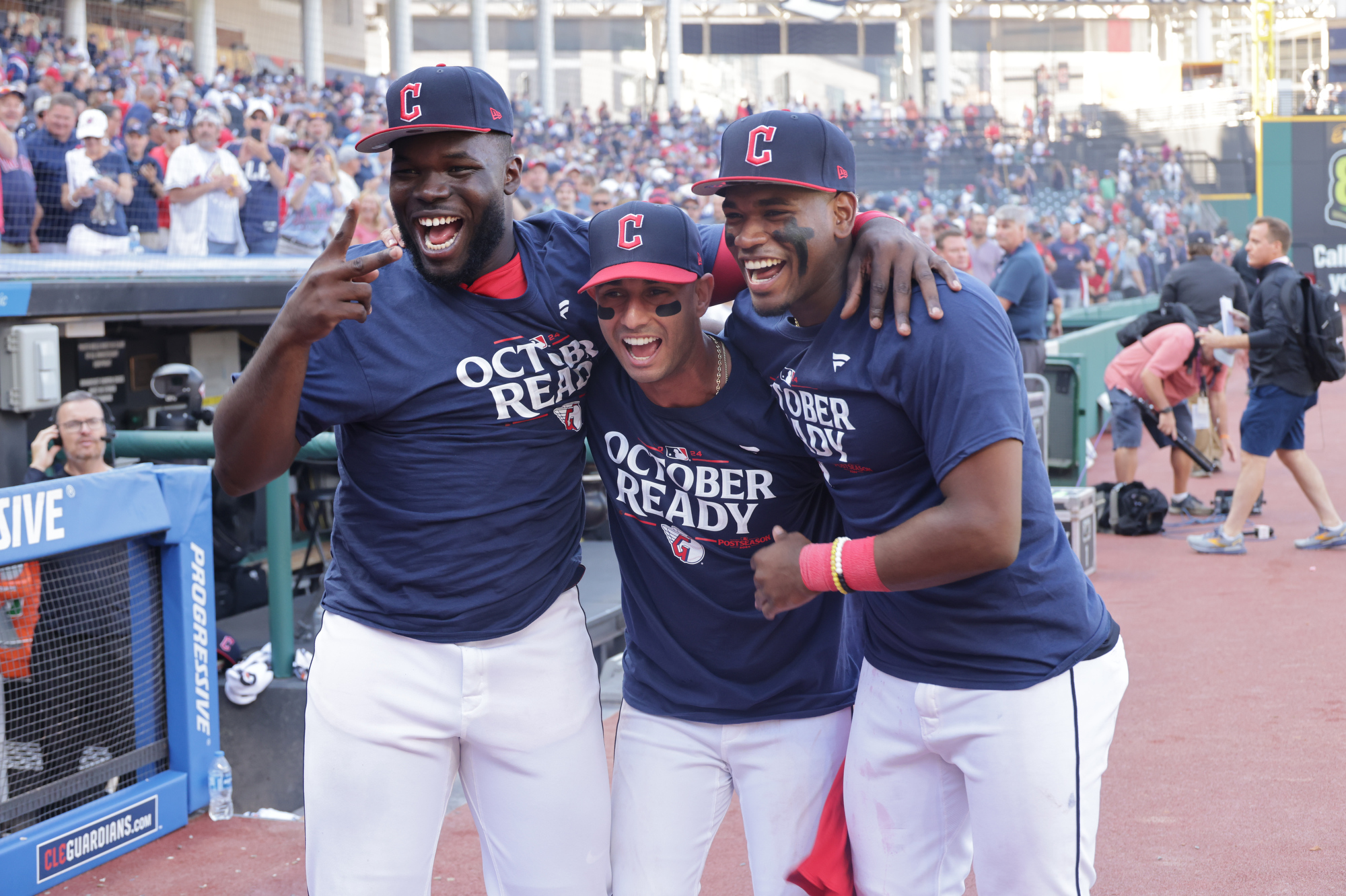 Guardians celebrate as they clinch playoff berth - cleveland.com