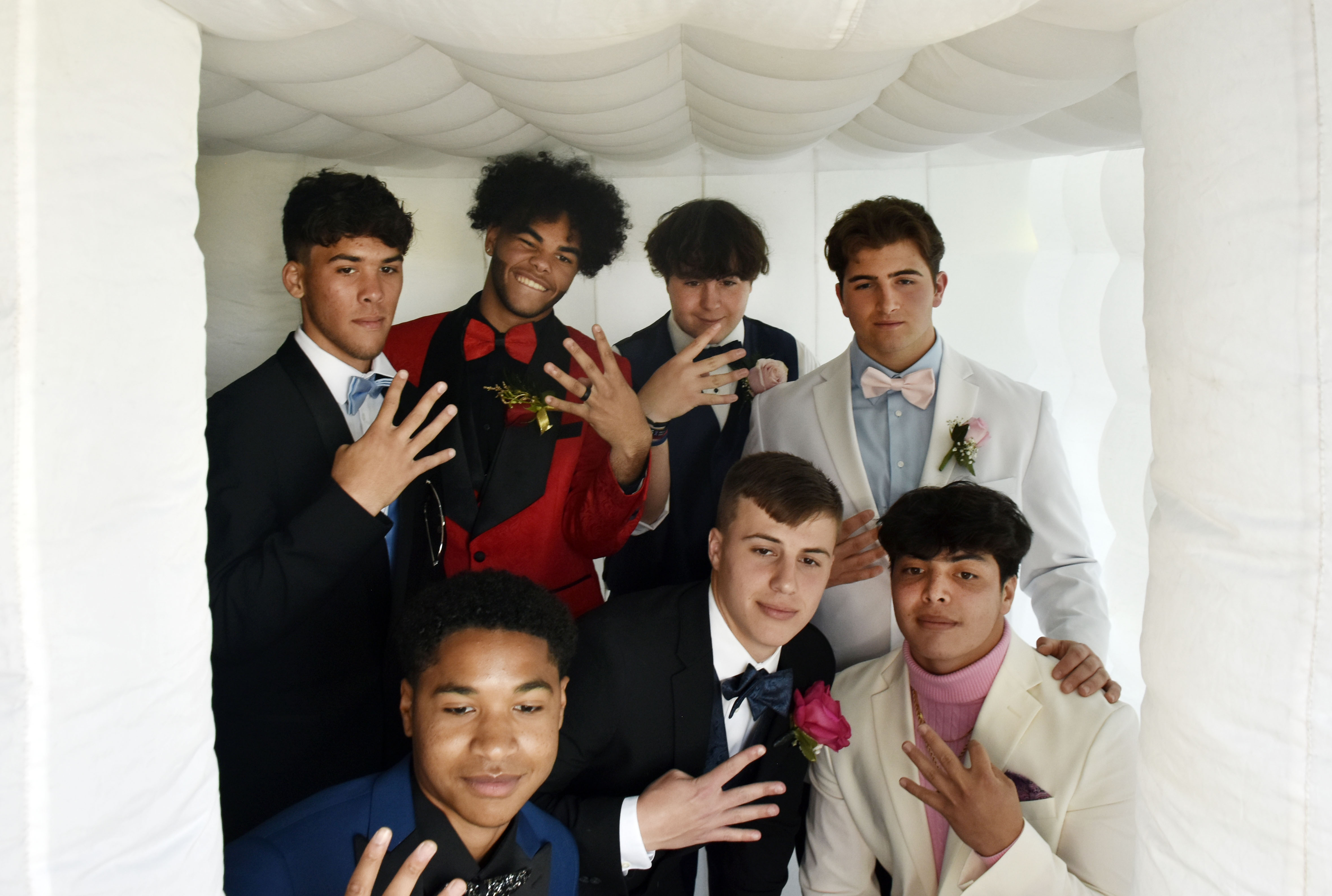 Holy Spirit High School Prom 2022 - nj.com