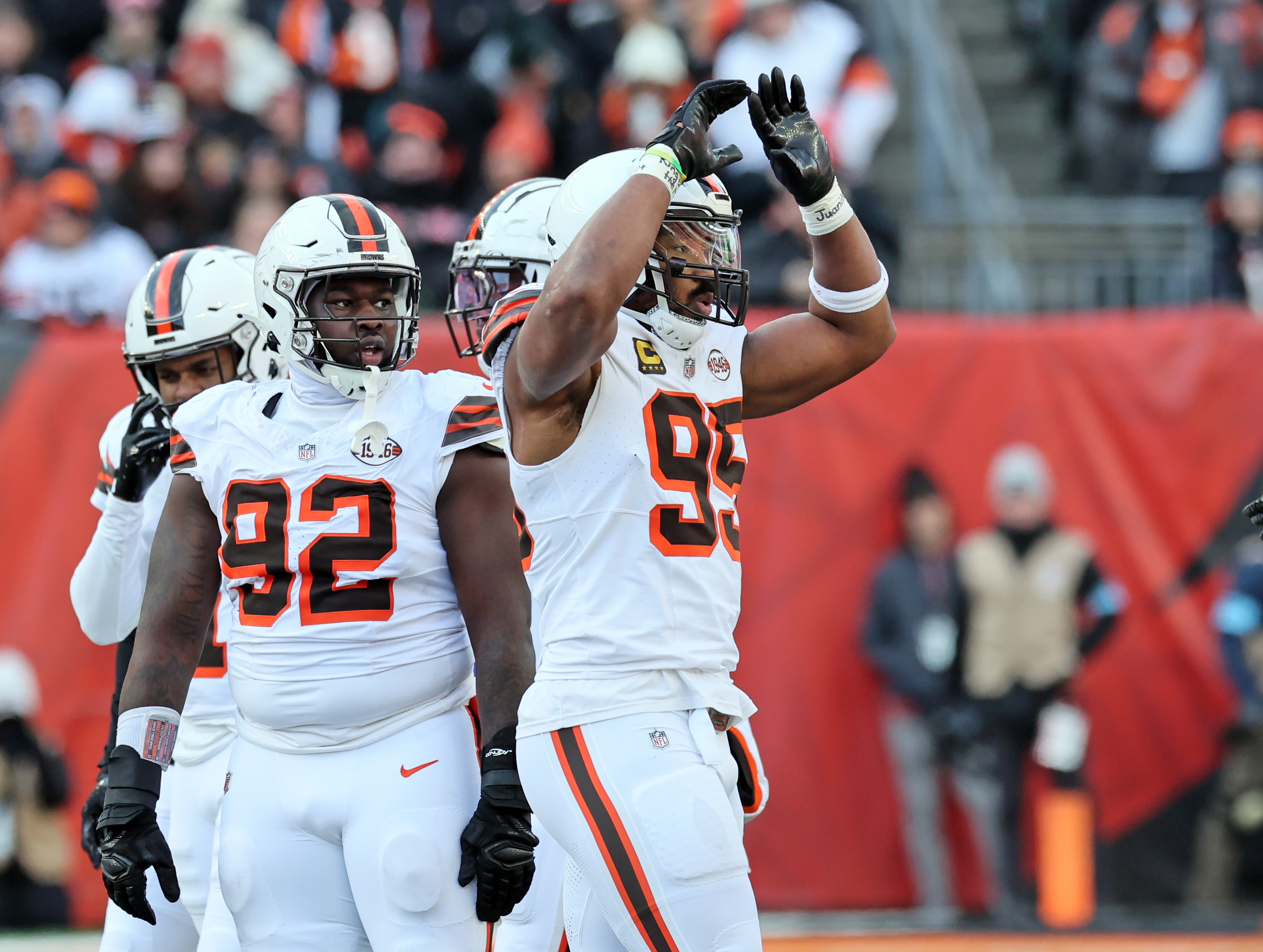 Cleveland Browns defensive end Myles Garrett vs. the Cincinnati Bengals ...