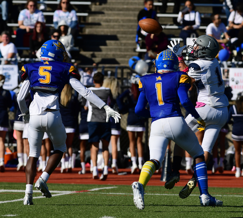 Dieruff football hosts Allen on Oct. 29, 2022 - lehighvalleylive.com