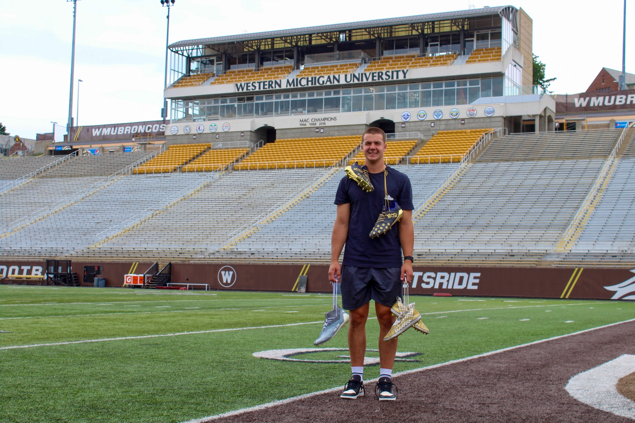 Western Michigan TE Blake Bosma's Over The Top Customs footwear company ...