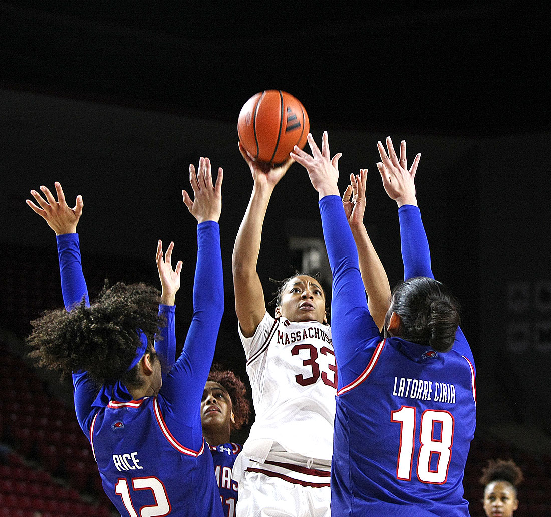 UMass Women's Basketball vs UMass Lowell 11/18/25 - masslive.com