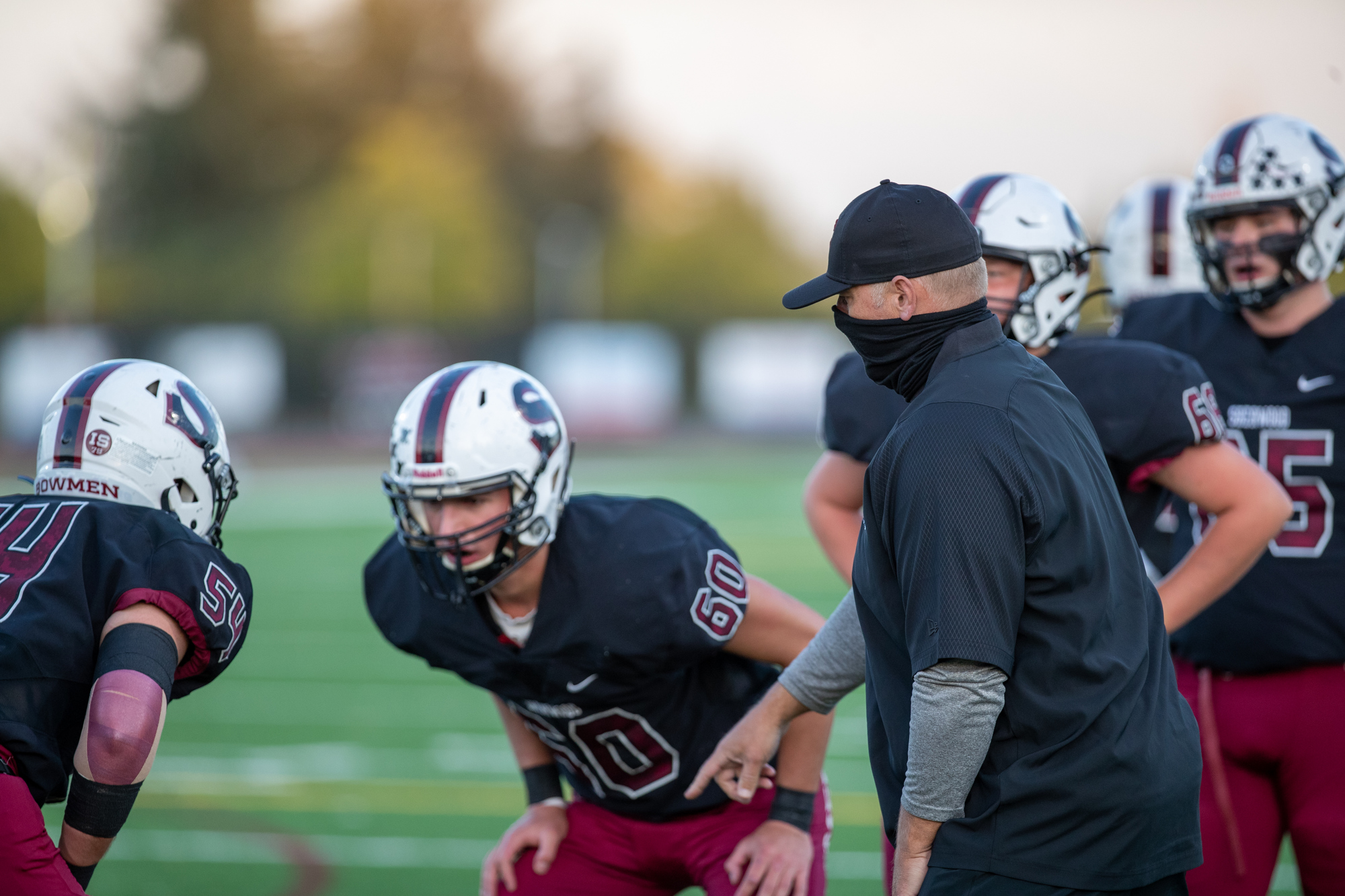 Oregon high school football: Newberg Tigers at Sherwood Bowmen ...