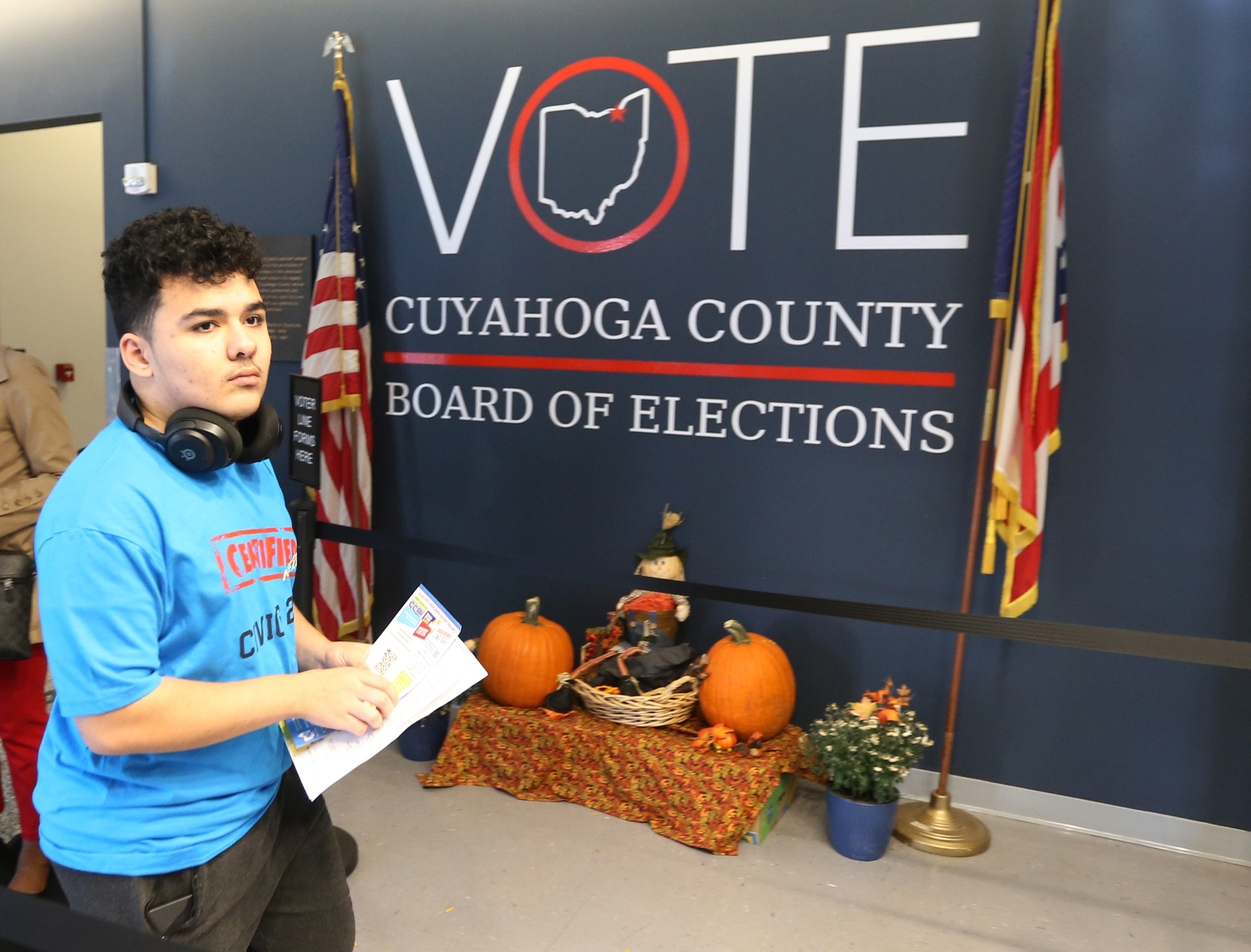 Newly eligible 18-year-old voters cast their first vote at the Cuyahoga ...