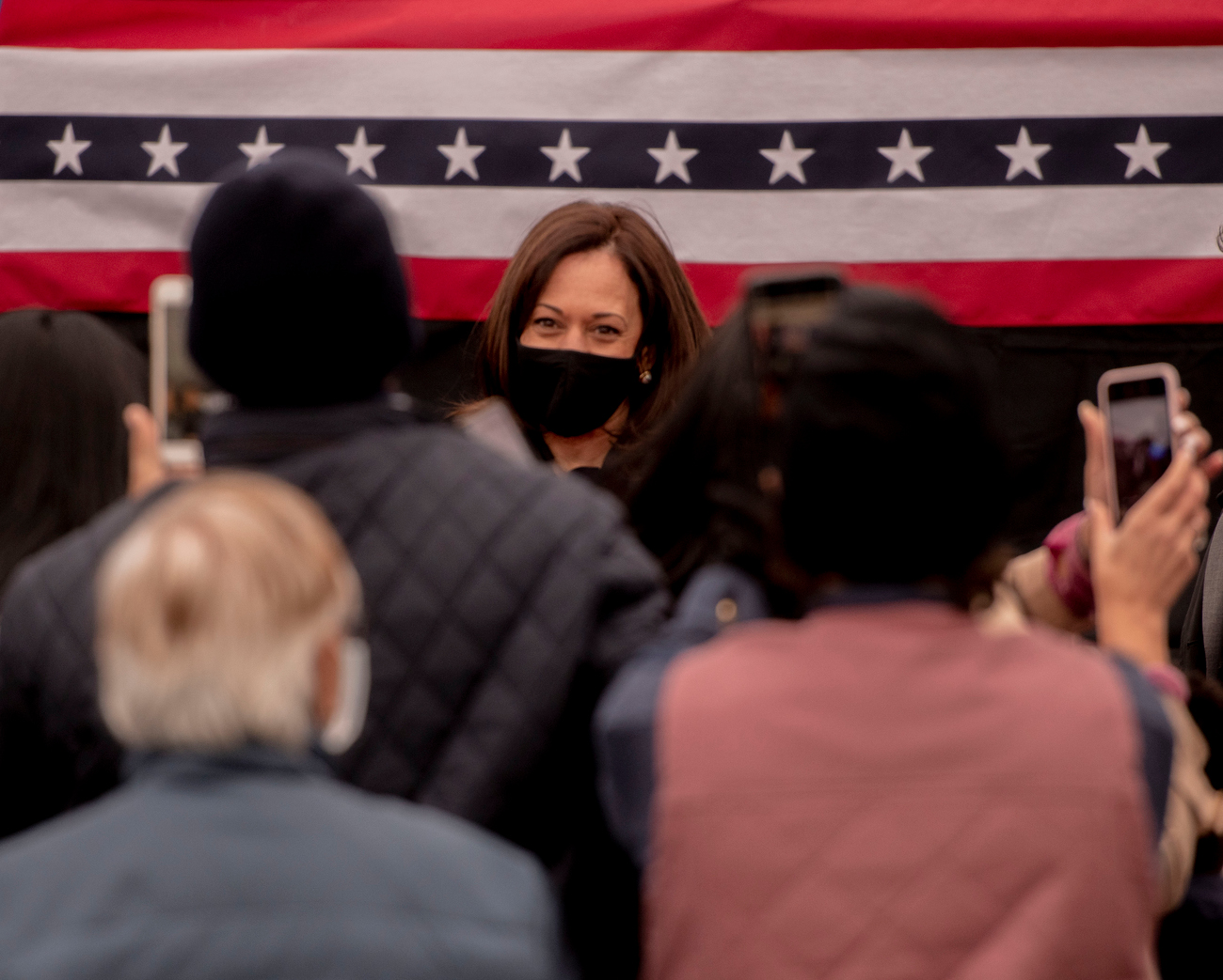 Sen. Kamala Harris campaigns at a drive-in style event in Pontiac ...