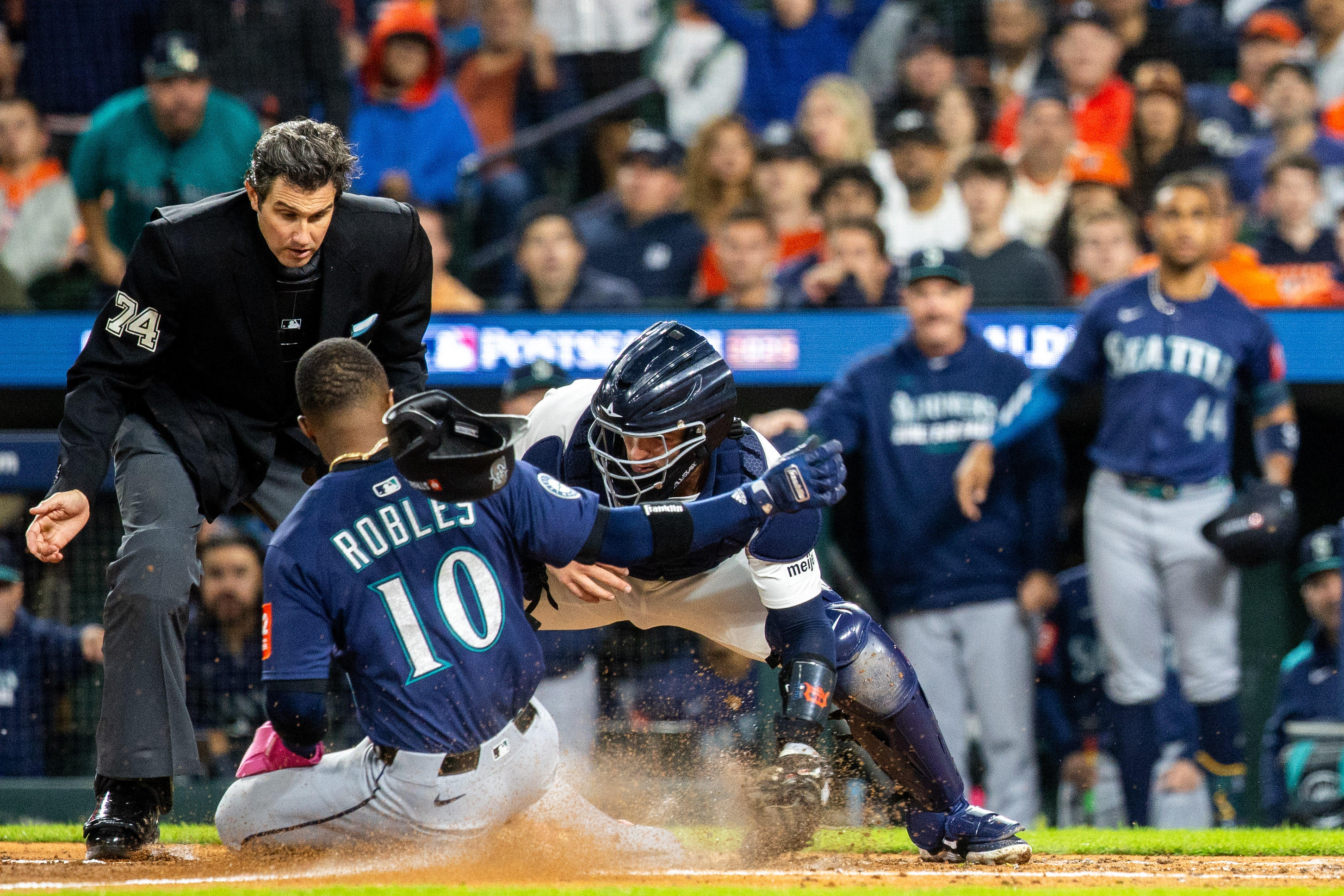 Detroit Tigers host Seattle Mariners in Game 3 of ALDS - mlive.com