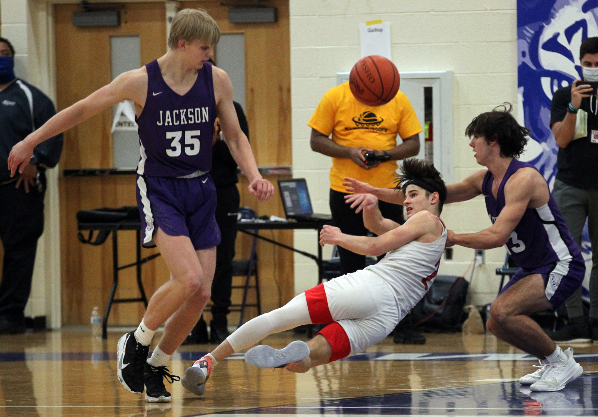Mentor vs Massillon Jackson regional basketball playoffs - cleveland.com