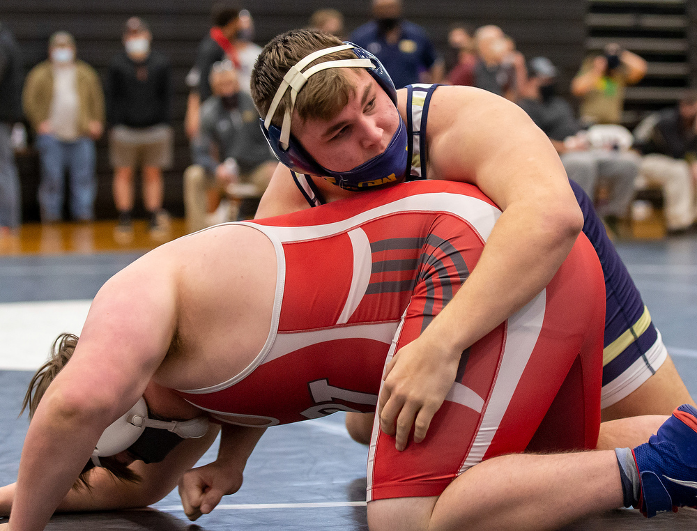 District 3 Class 2A section 2 wrestling - pennlive.com