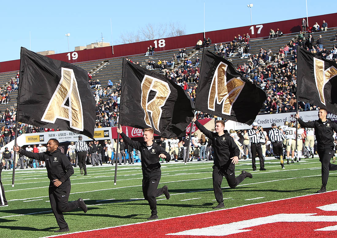 UMass Football vs Army 11/26/22 - masslive.com