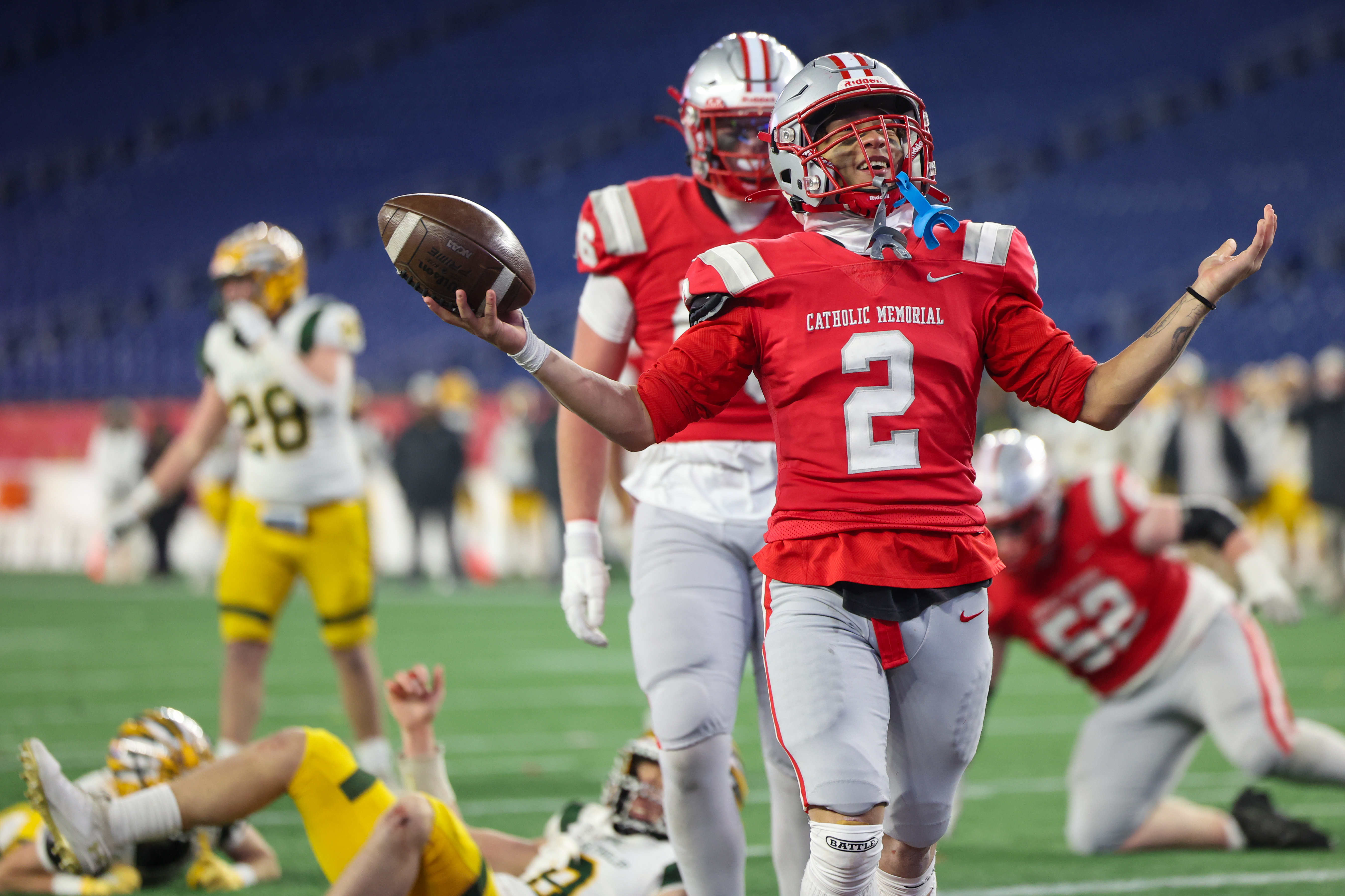MIAA Div. 2 state championship football Catholic Memorial vs. King ...