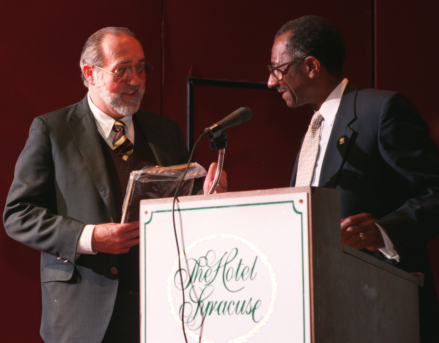 Former Syracuse Common Councilor Van Robinson passes away at 87 ...