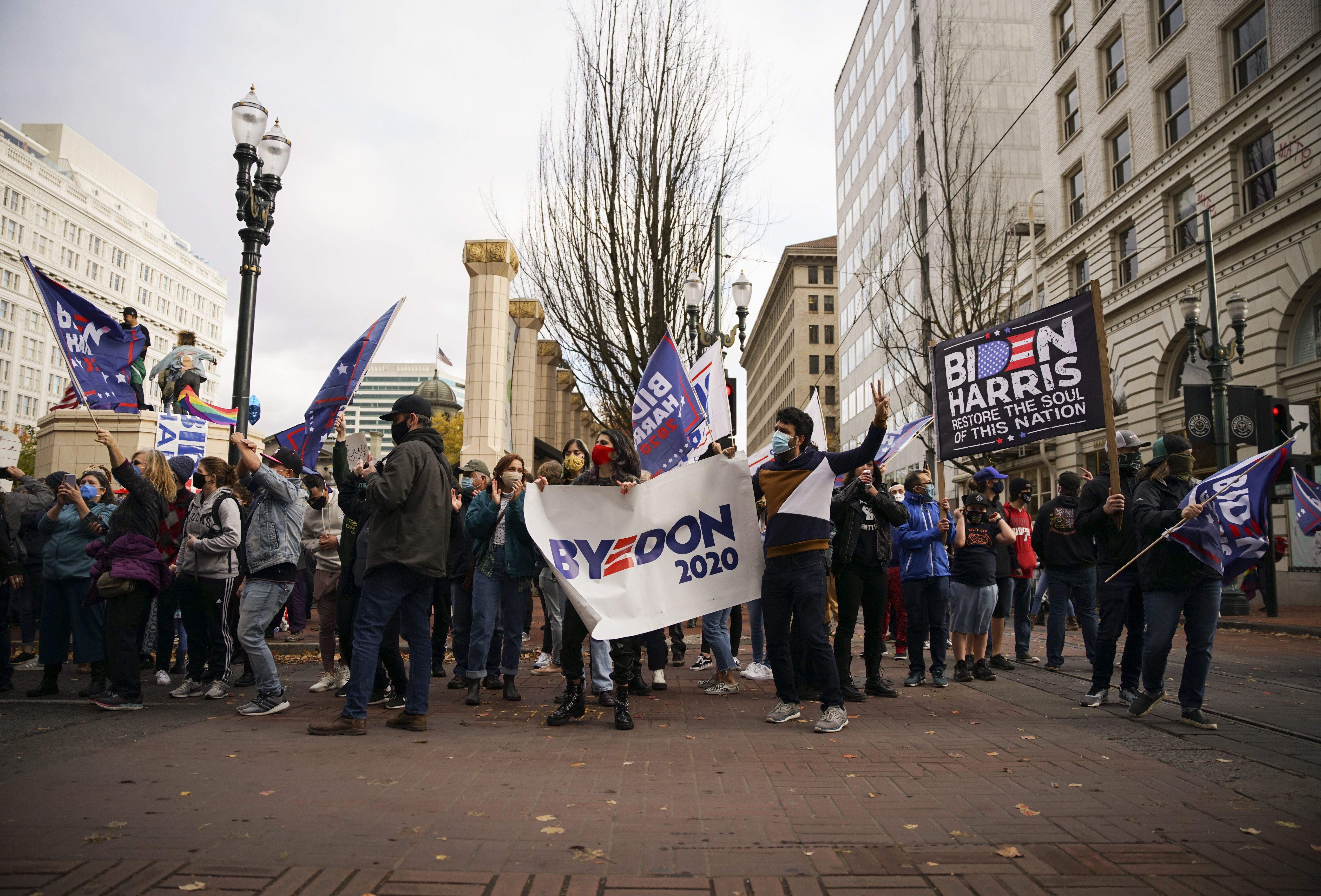 Portland celebrates Joe Biden & Kamala Harris 2020 win - oregonlive.com