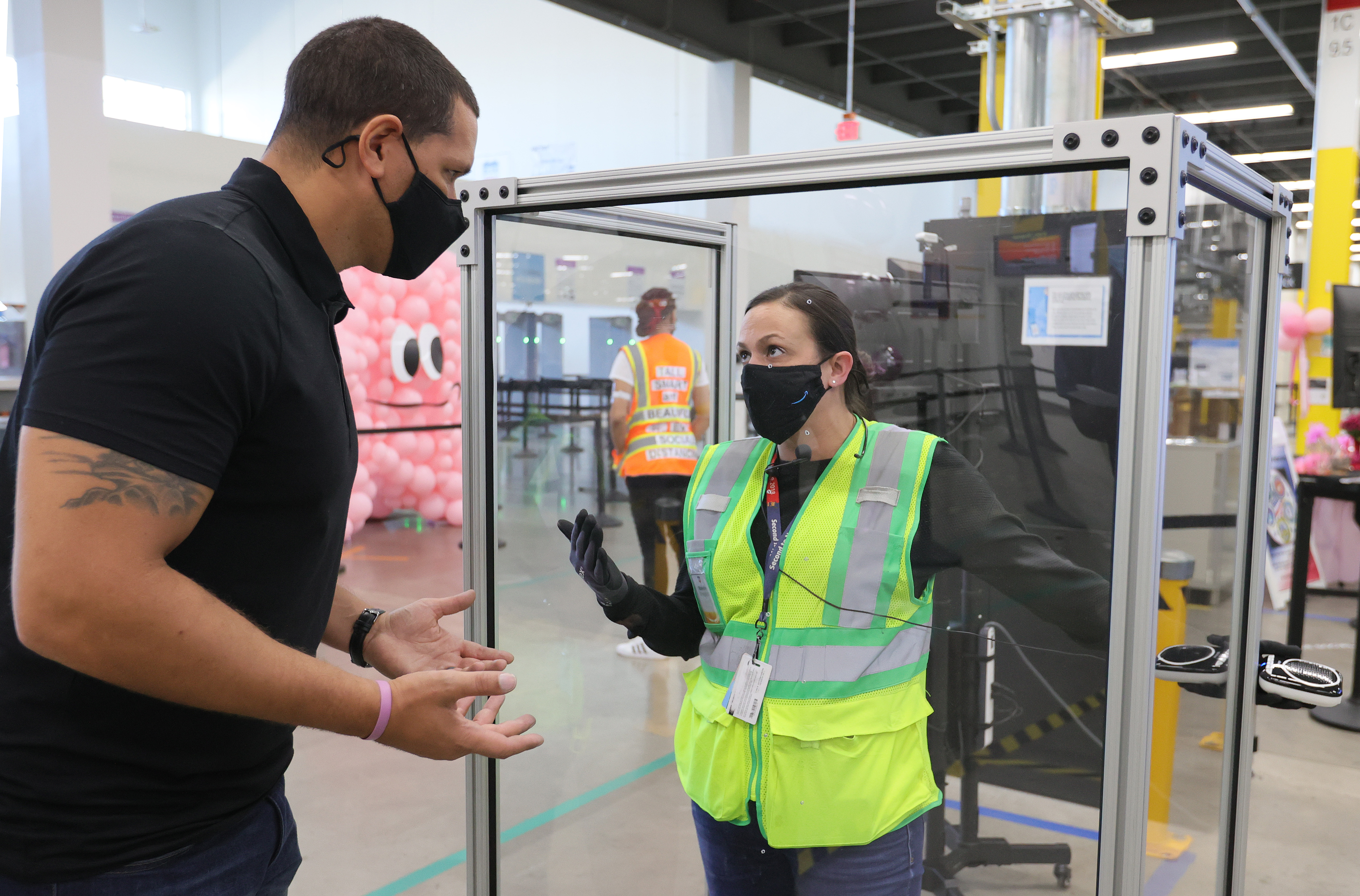 A tour of Amazon's CLE2 delivery station in North Randall as they ...