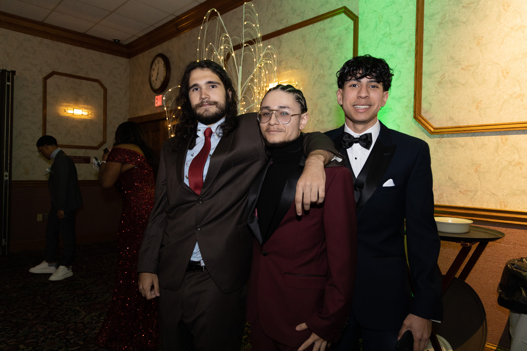 Putnam 2023 prom at Castle of Knights in Chicopee - masslive.com