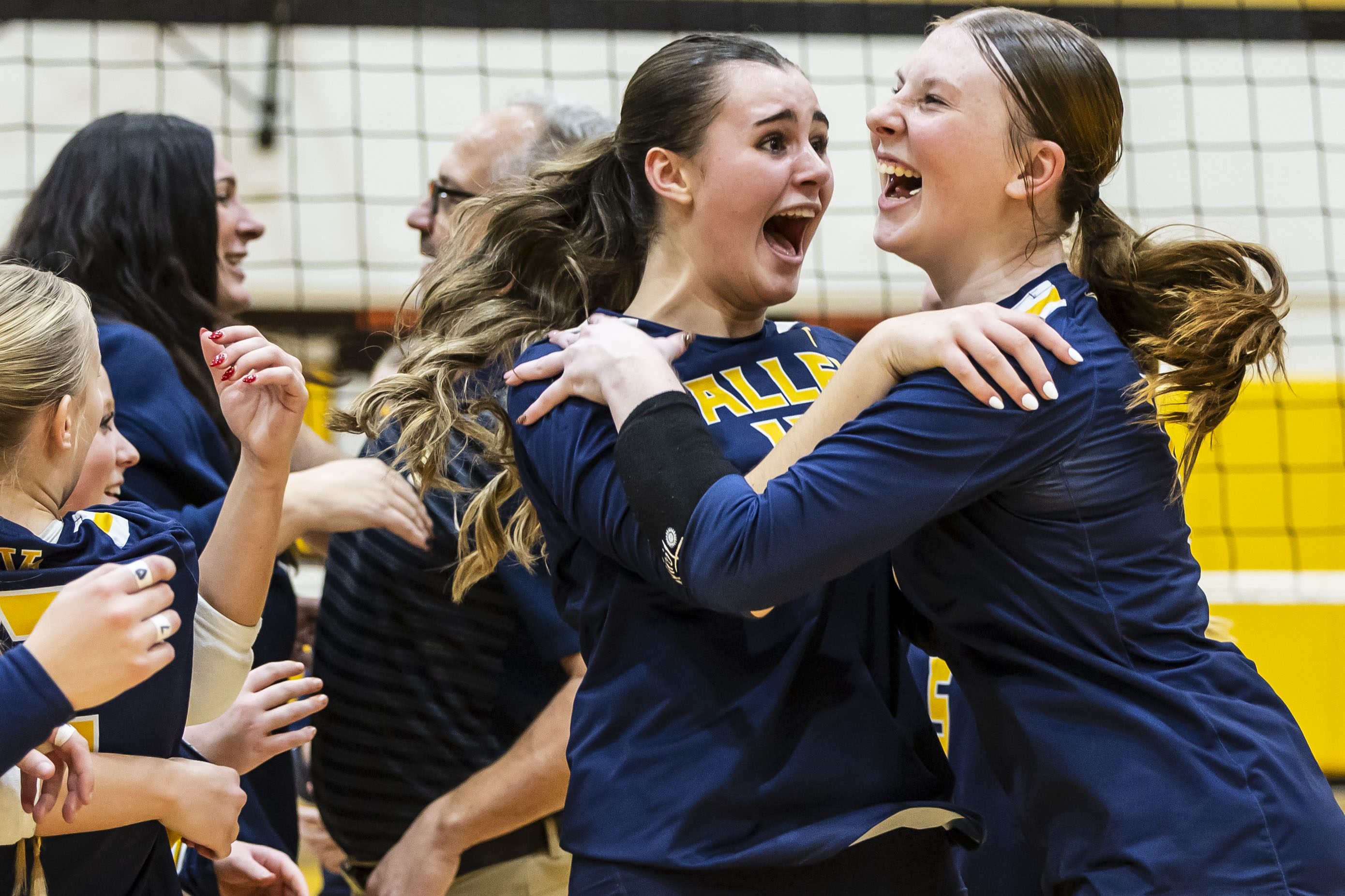 Valley Lutheran volleyball faces Rochester Hills Lutheran Northwest in ...