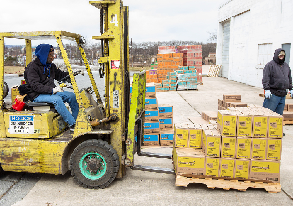 Girl Scout Cookie Mega Drop in Harrisburg - pennlive.com