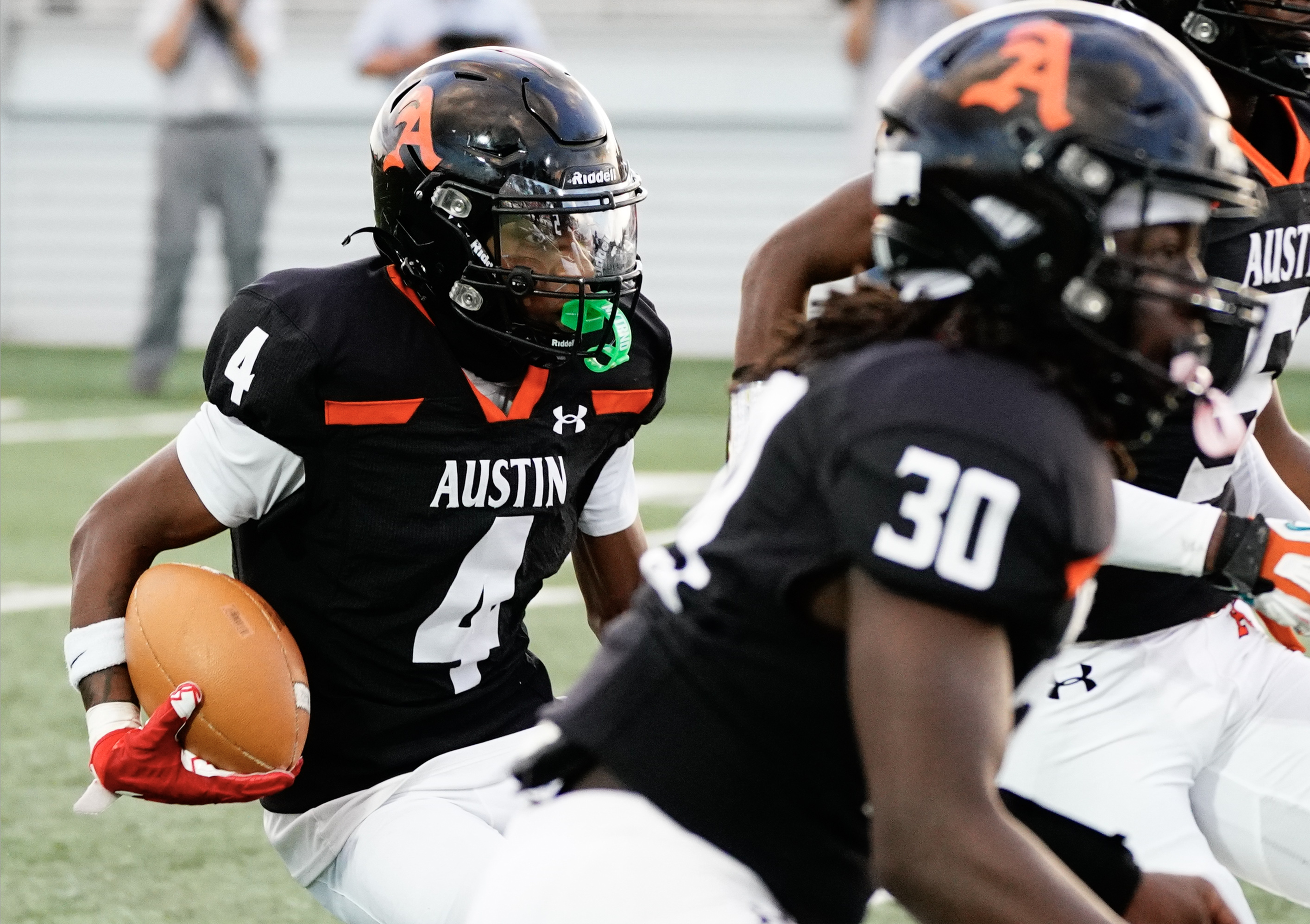 Hartselle vs. Austin High School Football Aug. 22, 2025 - al.com
