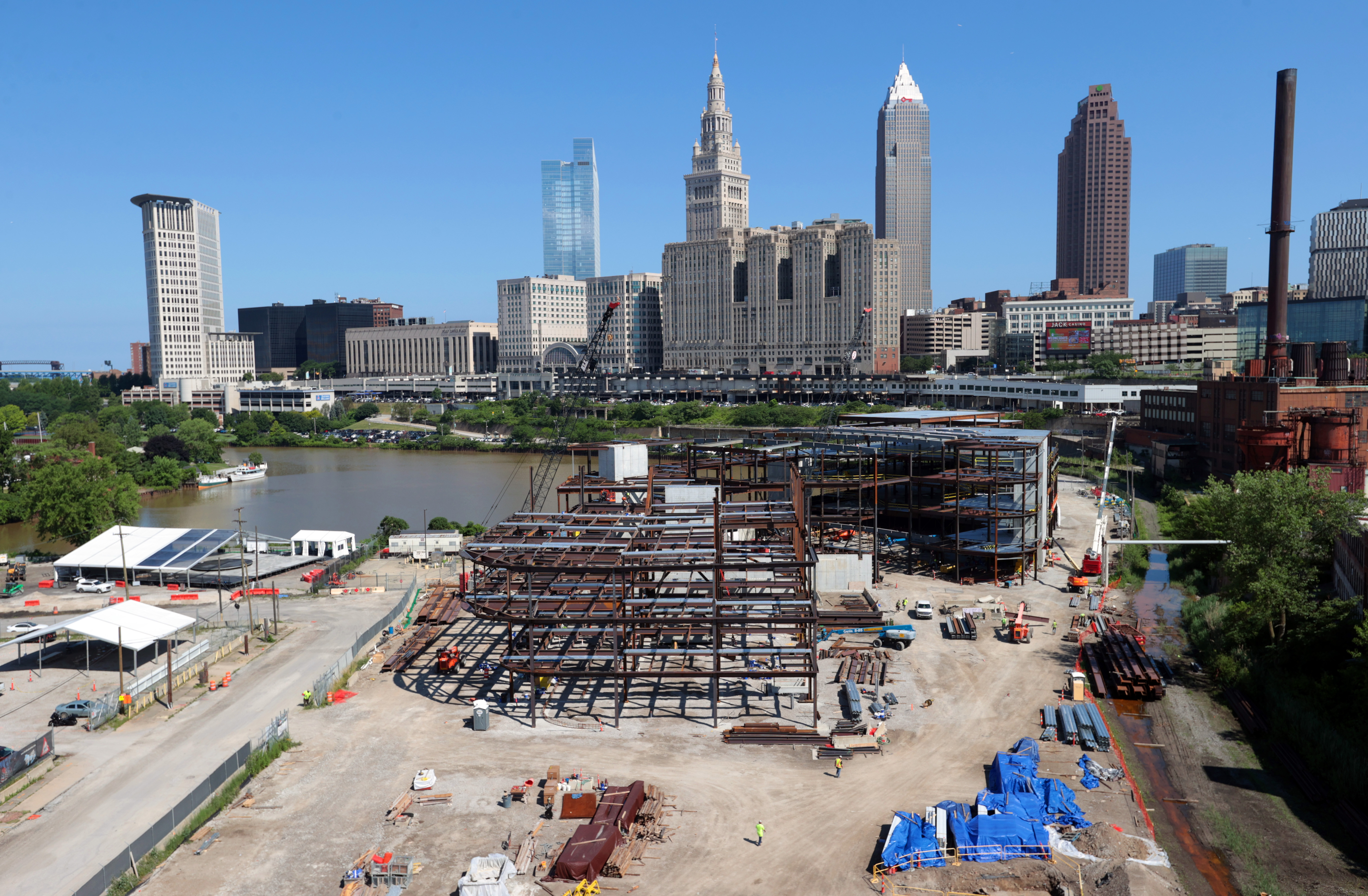 Cleveland Clinic Global Peak Performance Center construction, July 2 ...