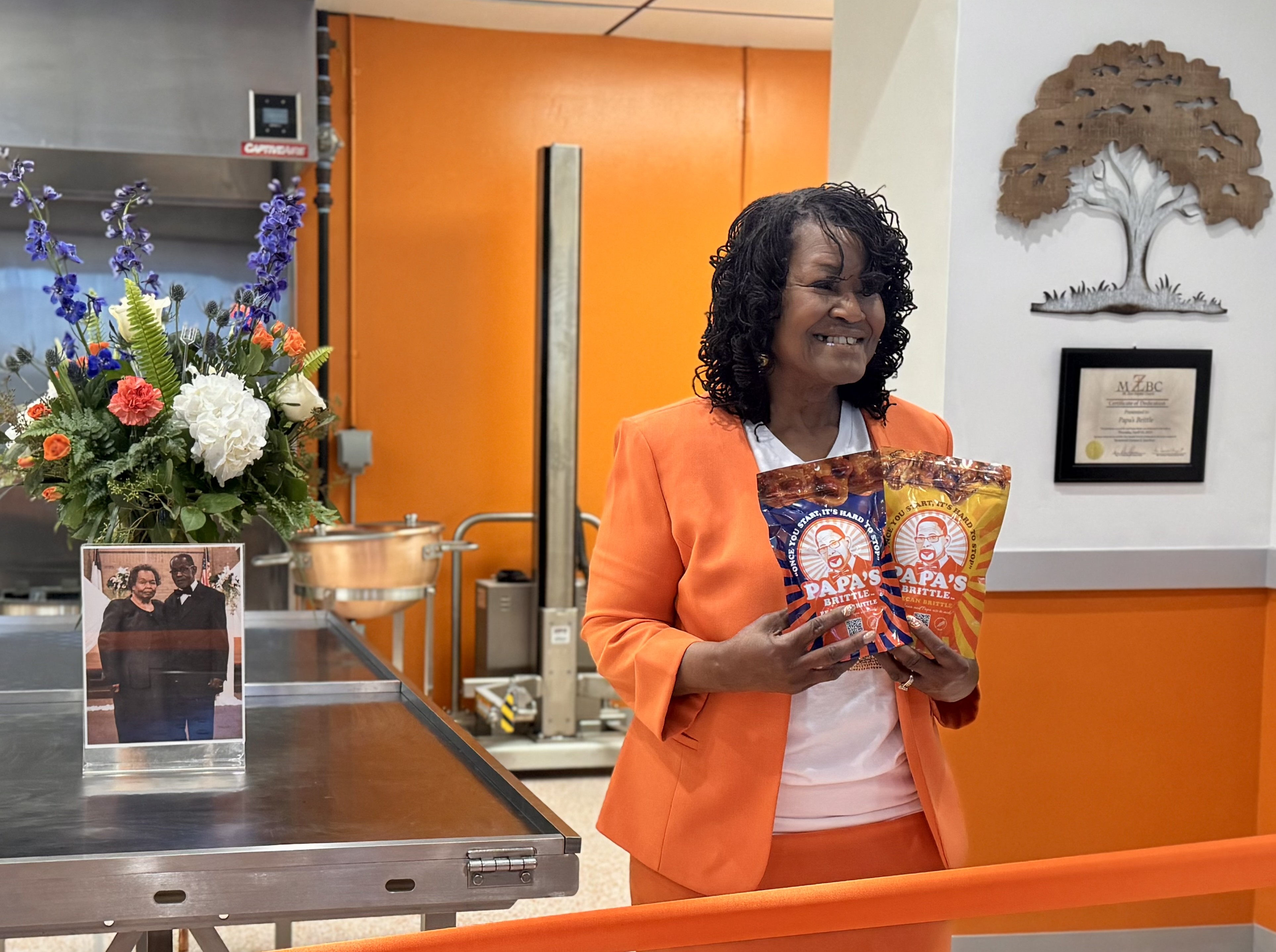 Doreen Gardner opens new commercial kitchen for Papa's Brittle - mlive.com