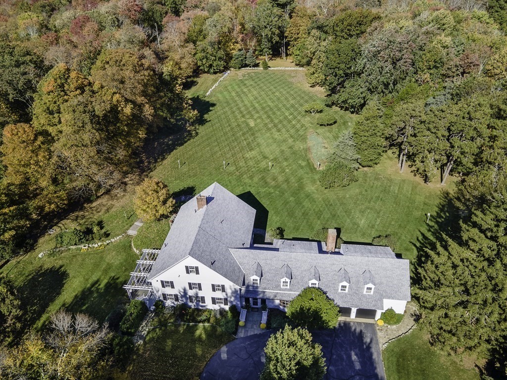 House of the Week: Former barn transformed into nearly $1.9 million ...