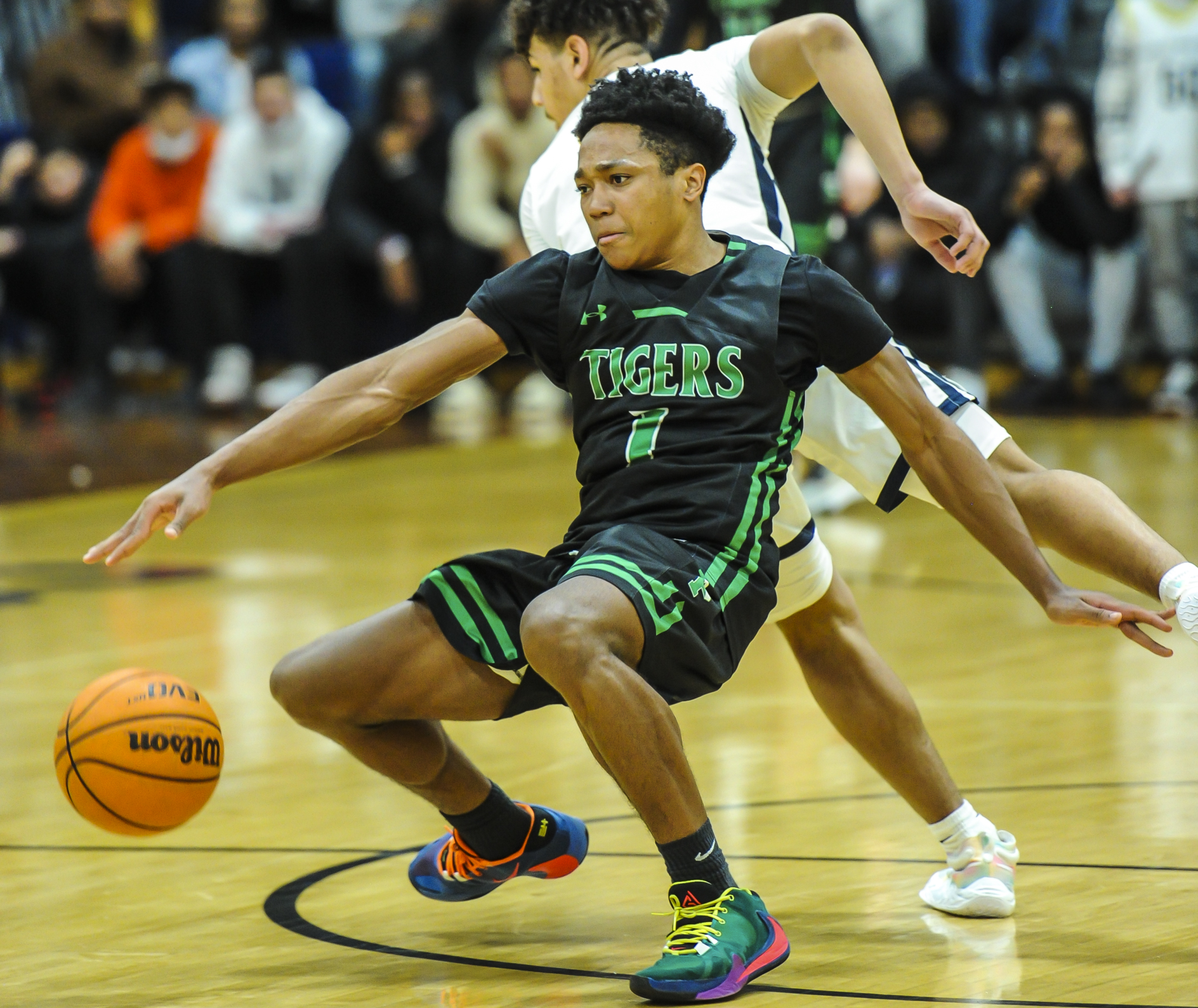 South Plainfield at Colonia Boys Basketball - nj.com