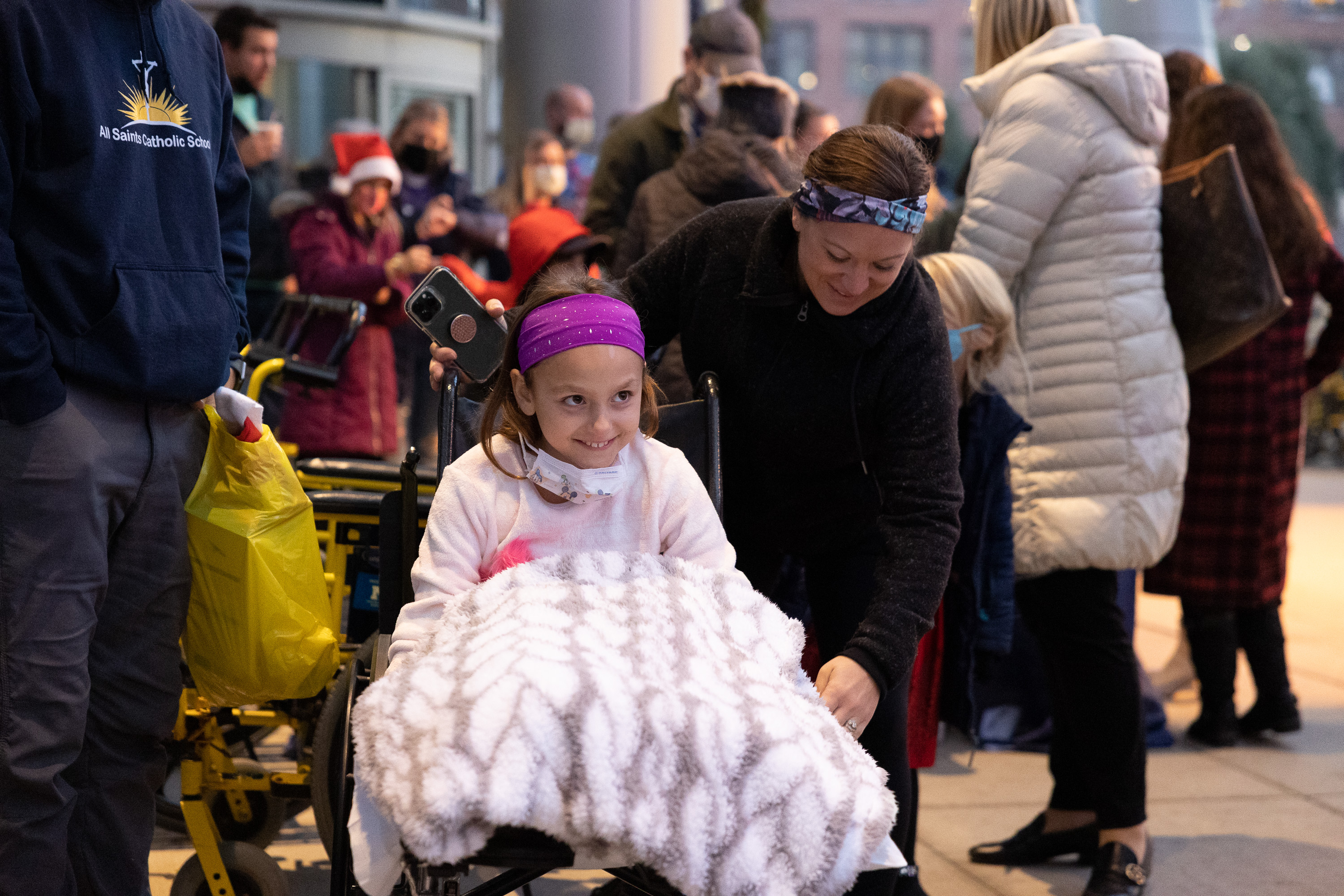 C.S. Mott celebrates out and in-patients at Christmas themed event ...