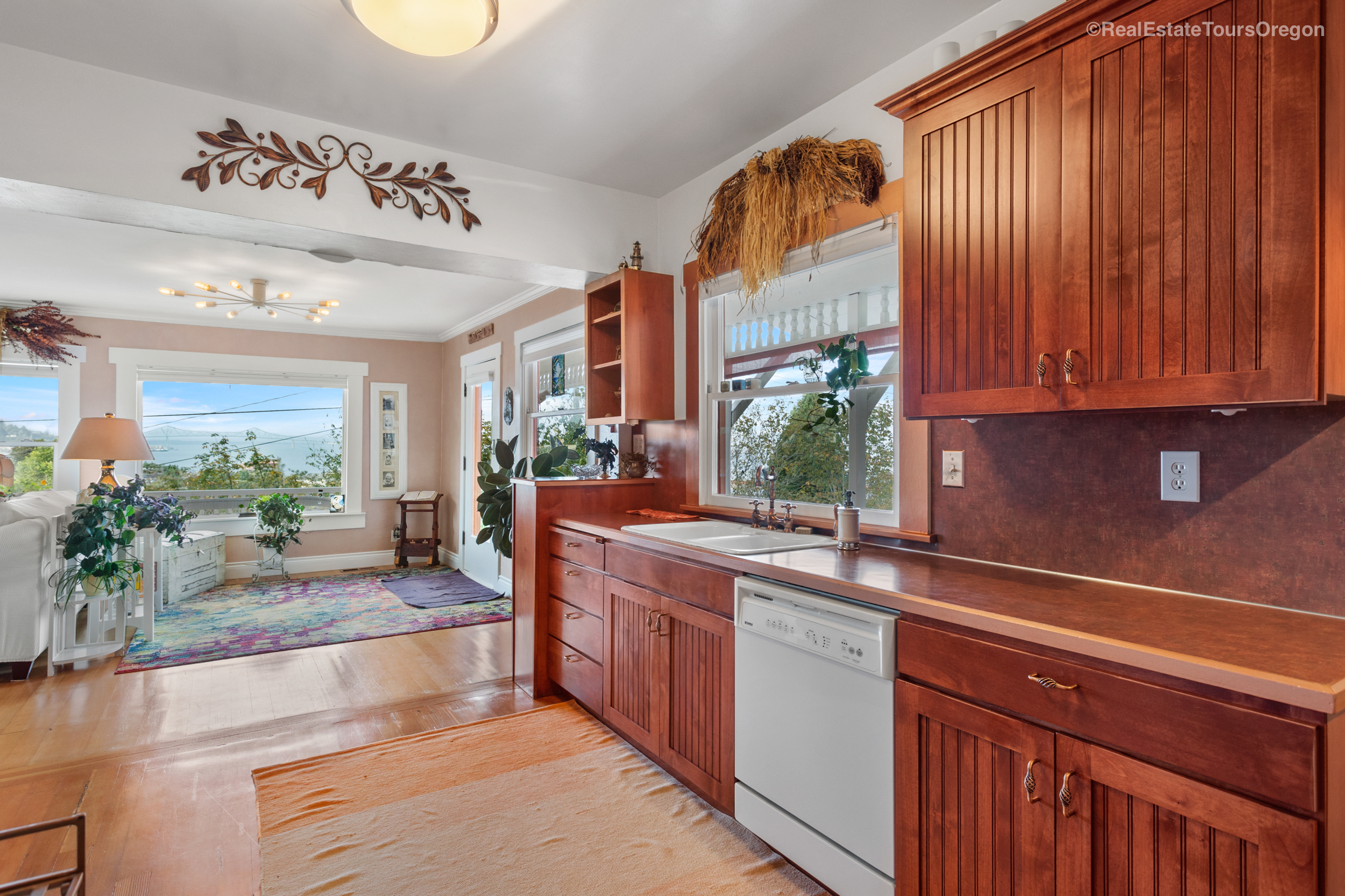 See inside “The Goonies” house that's for sale - oregonlive.com