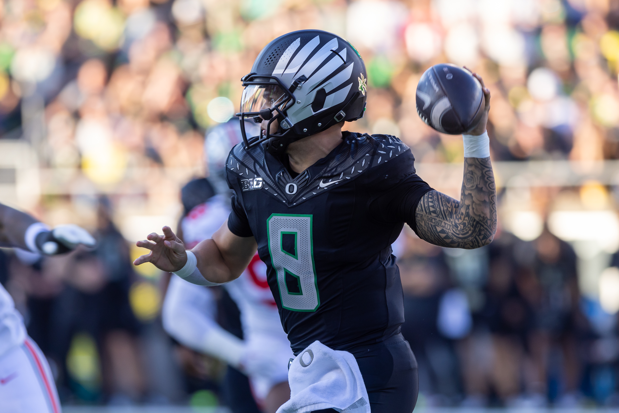 No. 3 Oregon Ducks host No. 2 Ohio State Buckeyes: Oct. 12, 2024 ...