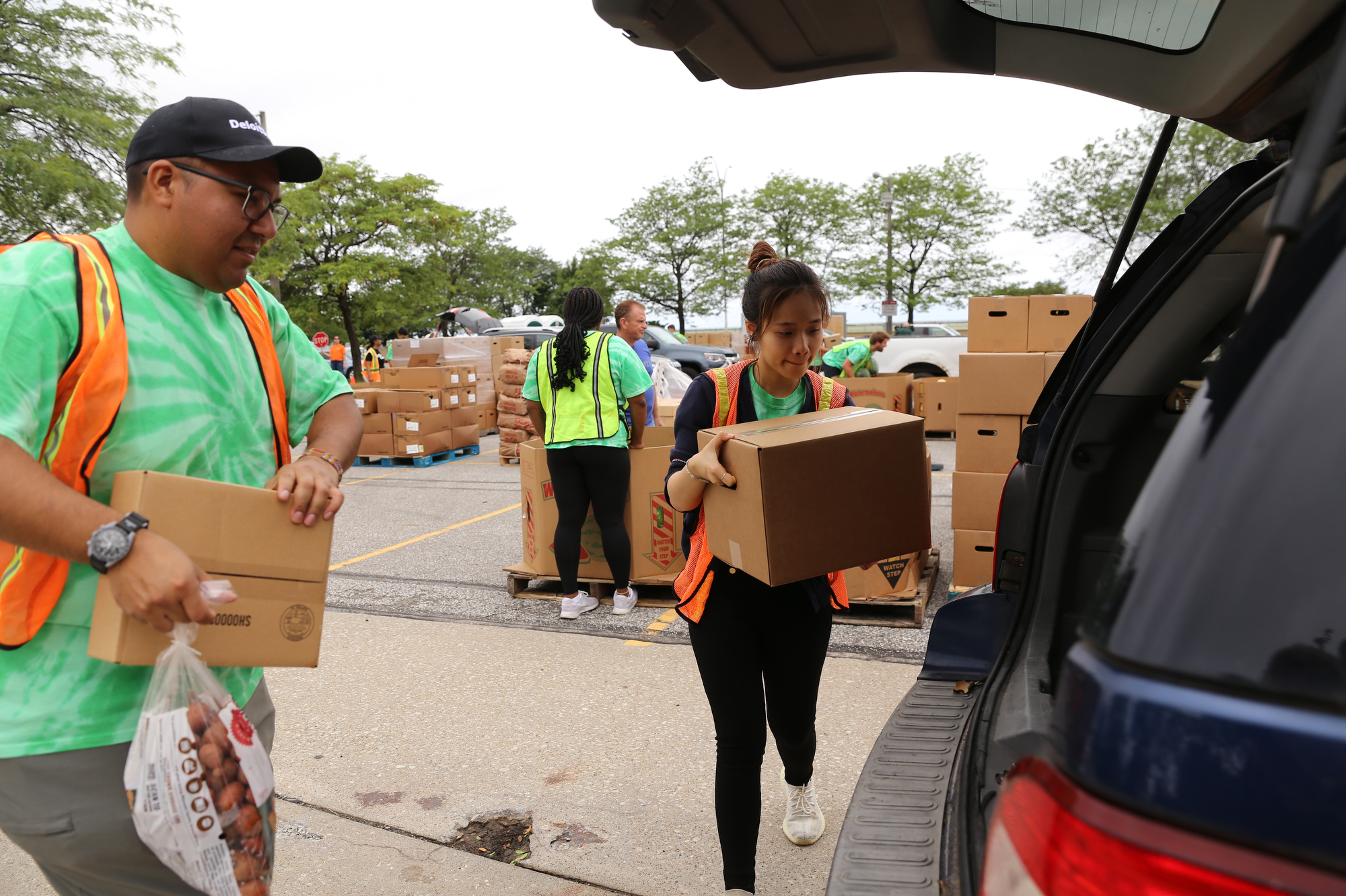 Food bank food distribution at Muni lot - cleveland.com