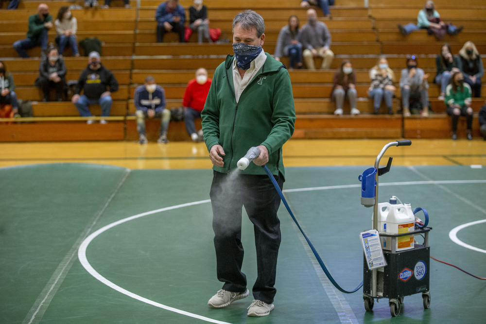 Trinity defeats Mechanicsburg 42-27 in wrestling dual meet - pennlive.com
