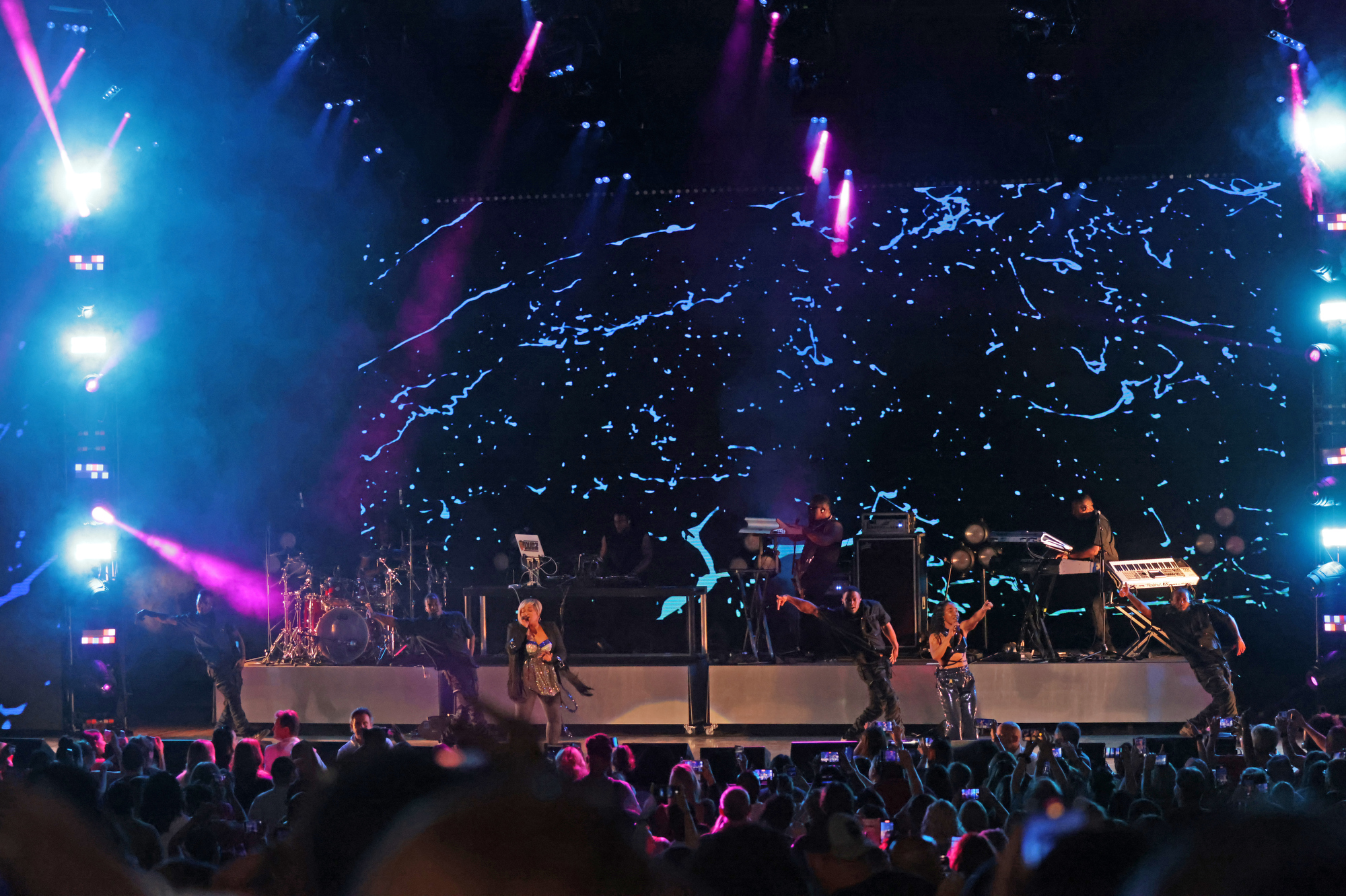 Shaggy & TLC Hot Summer Nights 2023 Tour at Blossom - cleveland.com