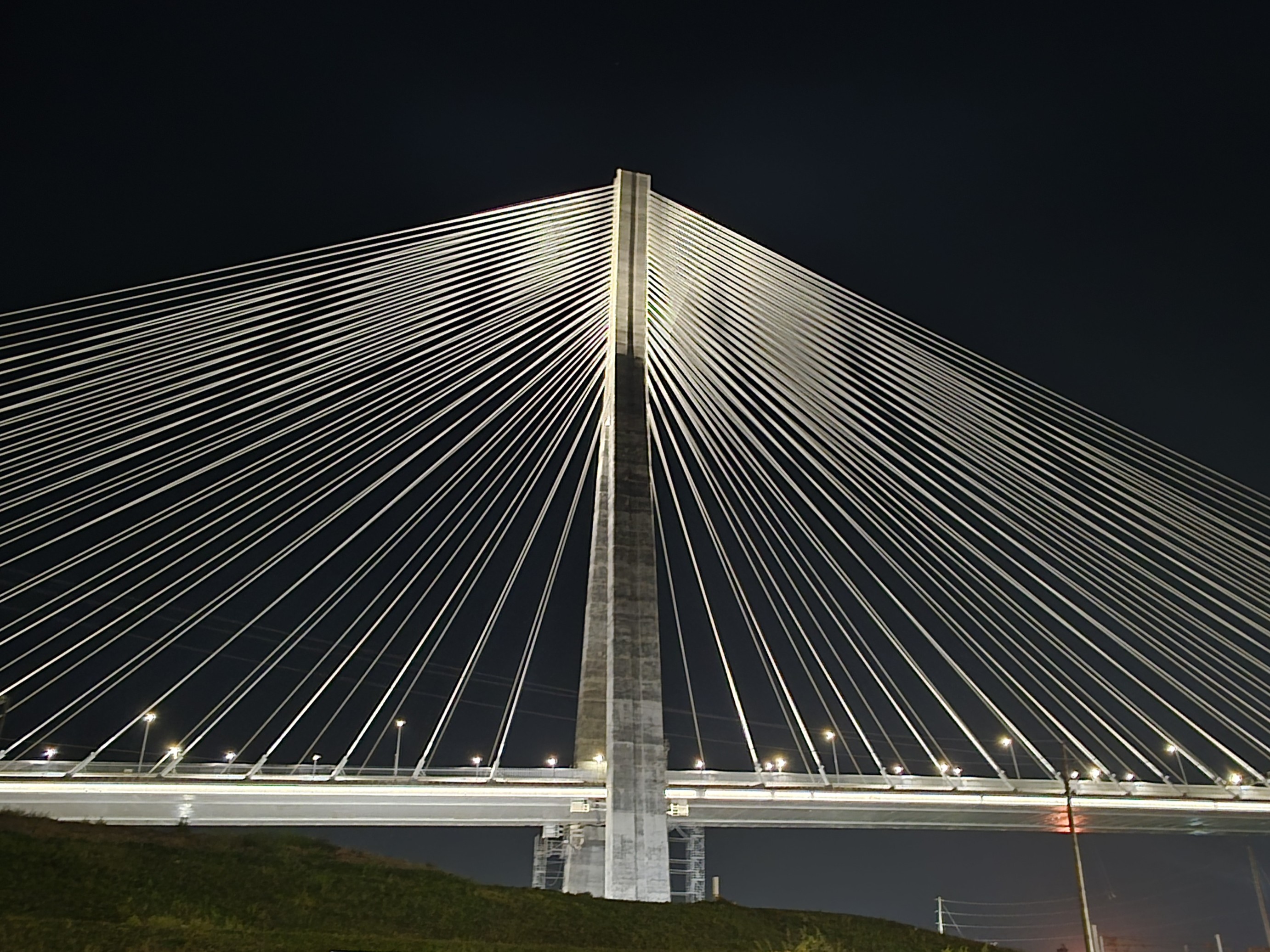 The Gordie Howe International Bridge lit up at night for the first time ...