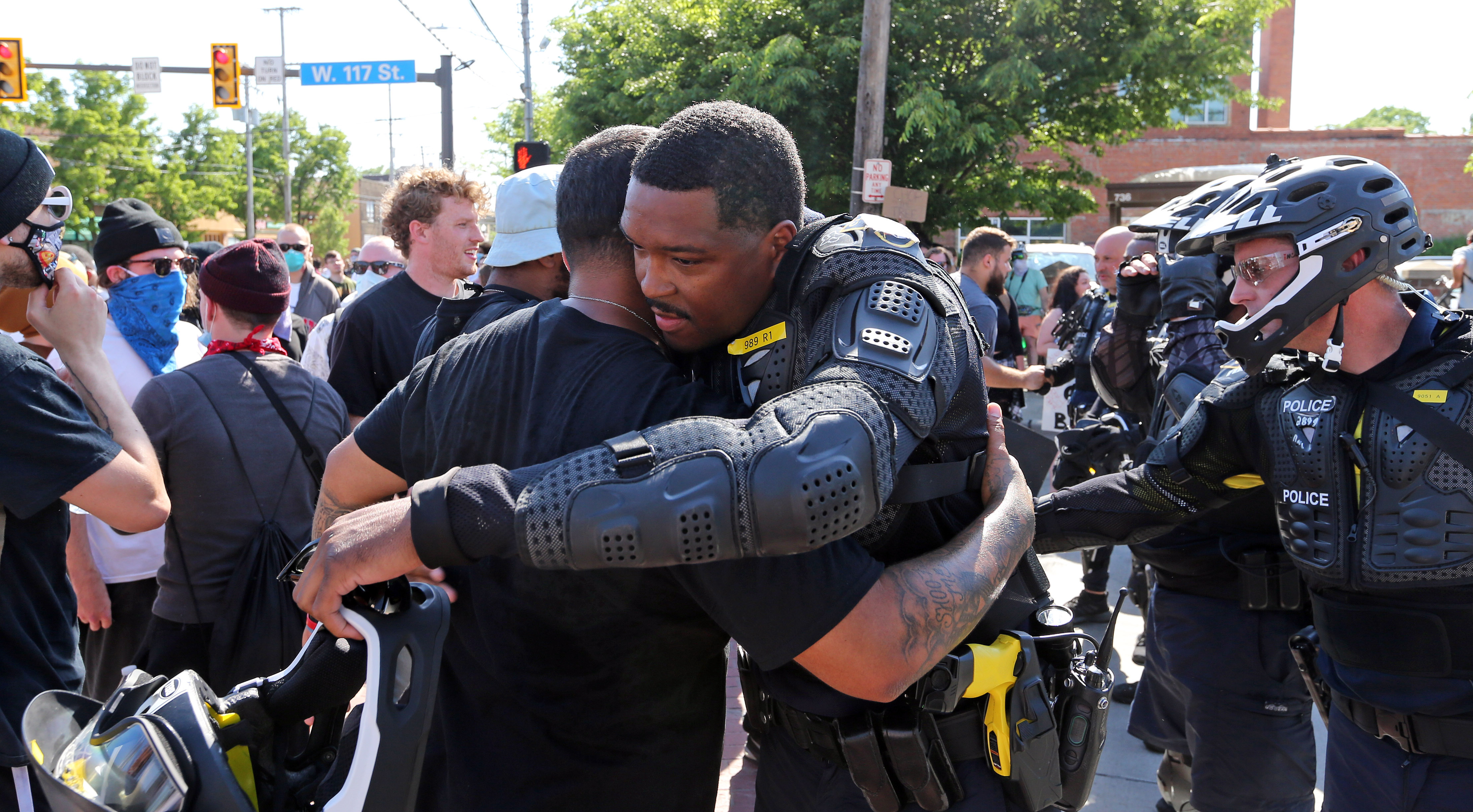 Protesters rally at Cleveland Police First District Headquarters, June ...