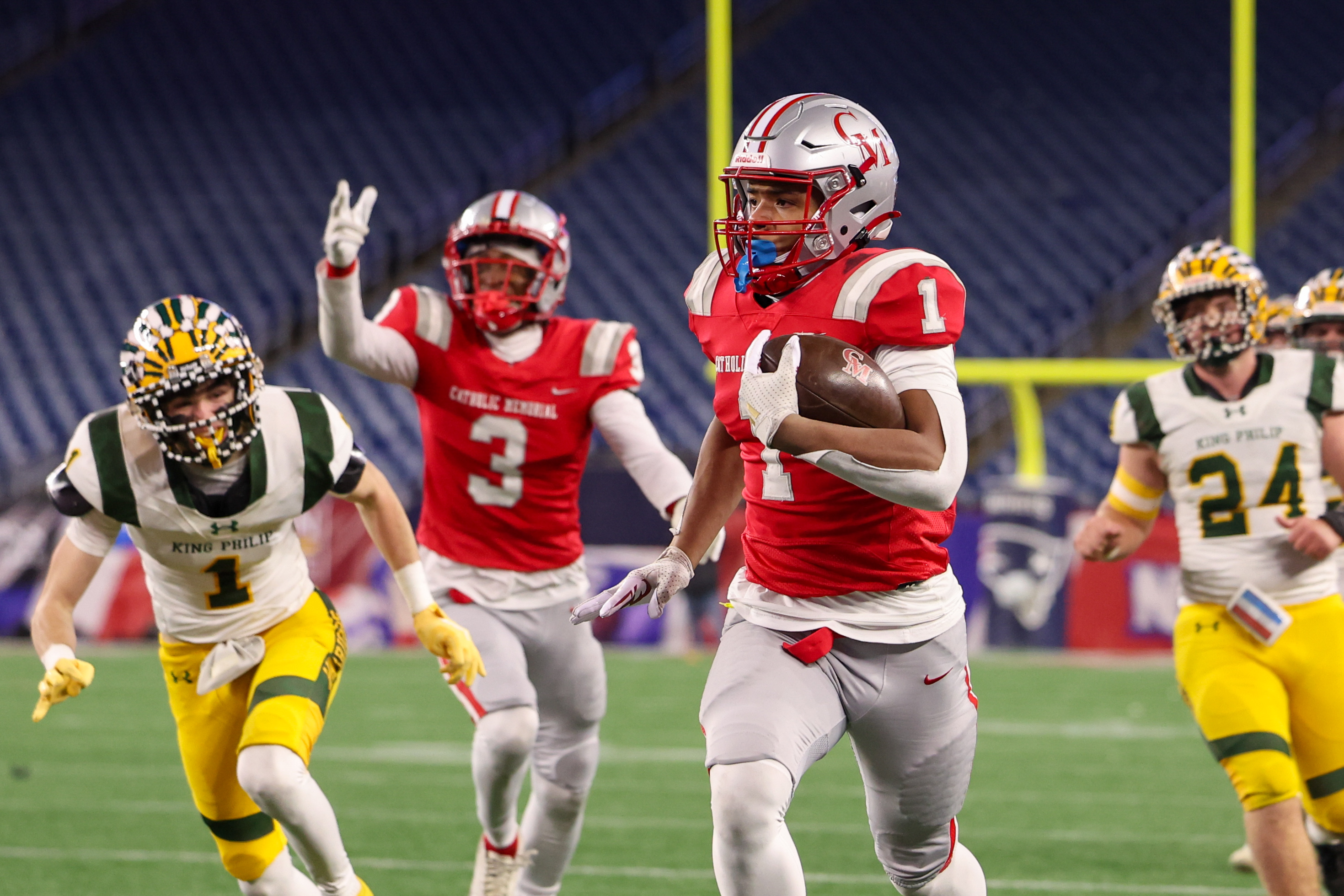 MIAA Div. 2 state championship football Catholic Memorial vs. King ...