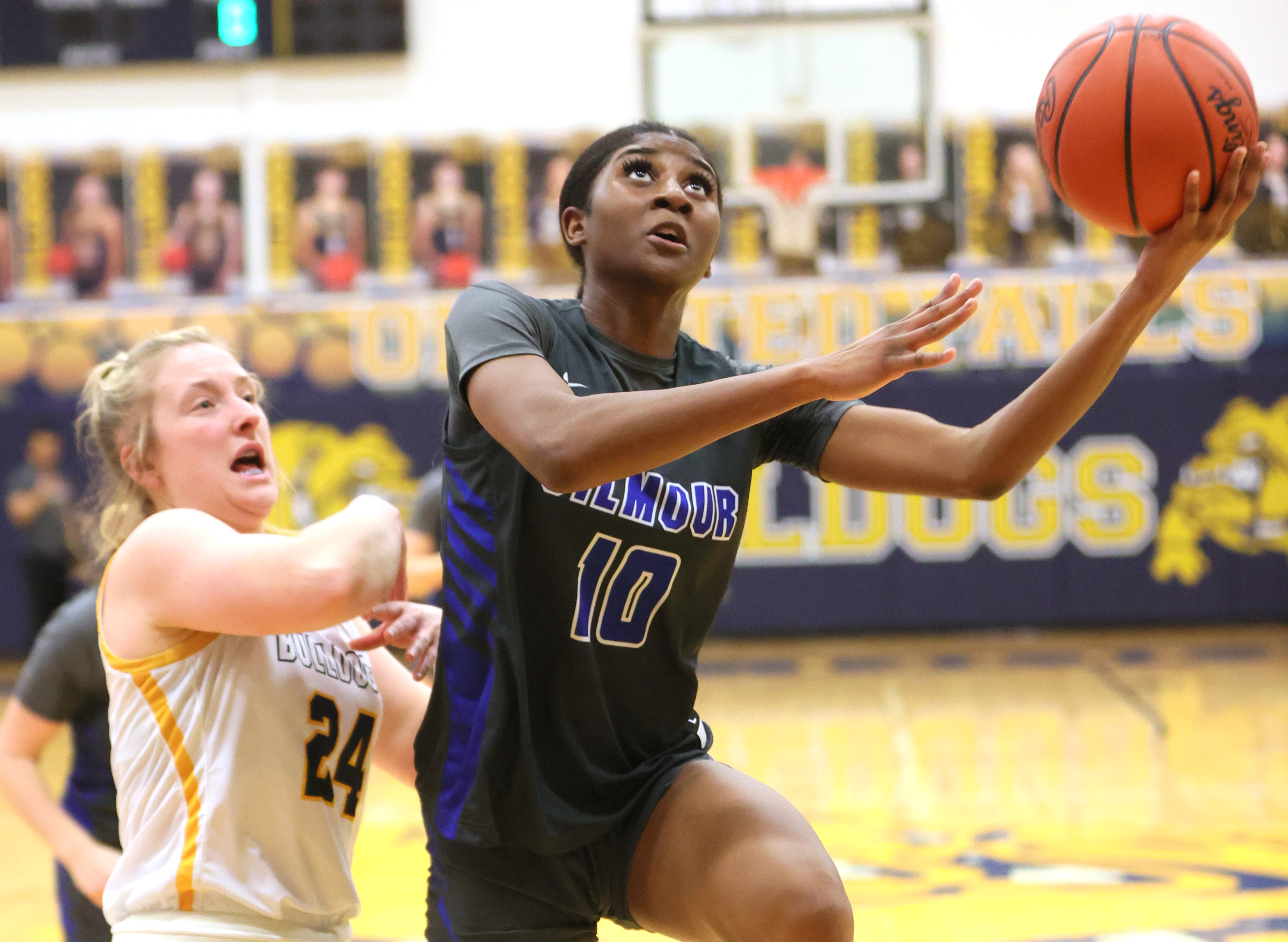 Olmsted Falls vs. Gilmour Academy in girls high school basketball ...