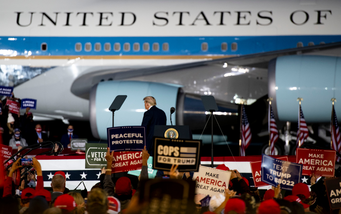 President Donald Trump campaigns in Freeland Michigan - mlive.com