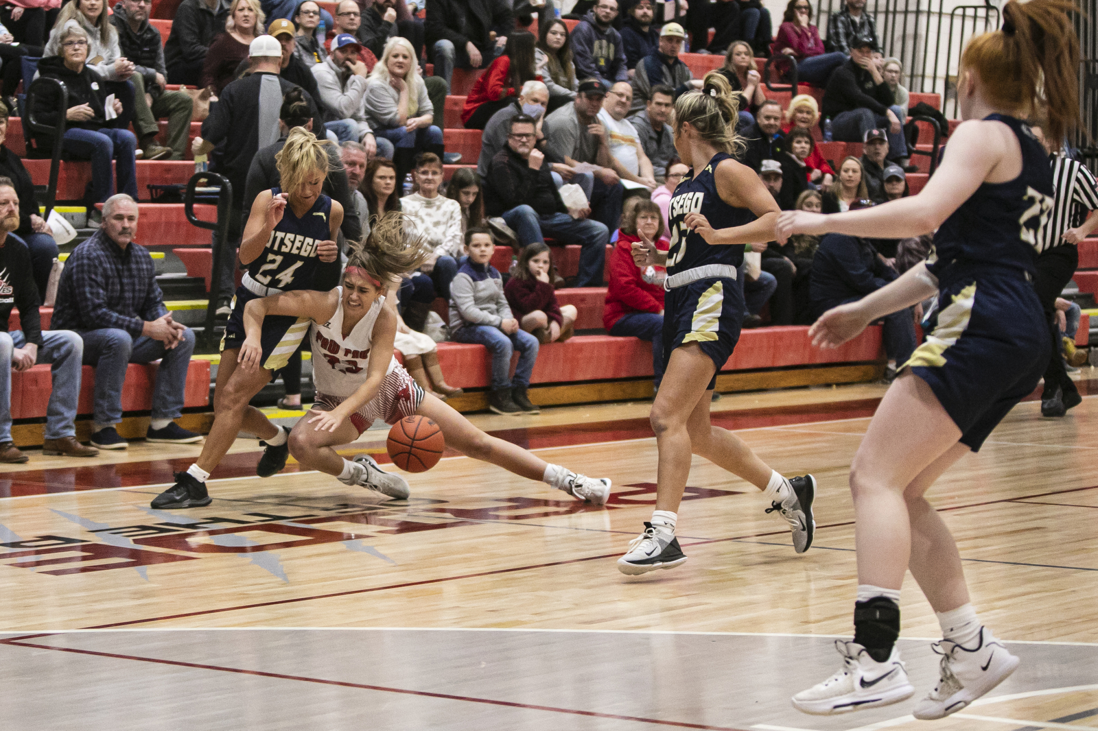 Otsego wins girls basketball district championship over Paw Paw - mlive.com