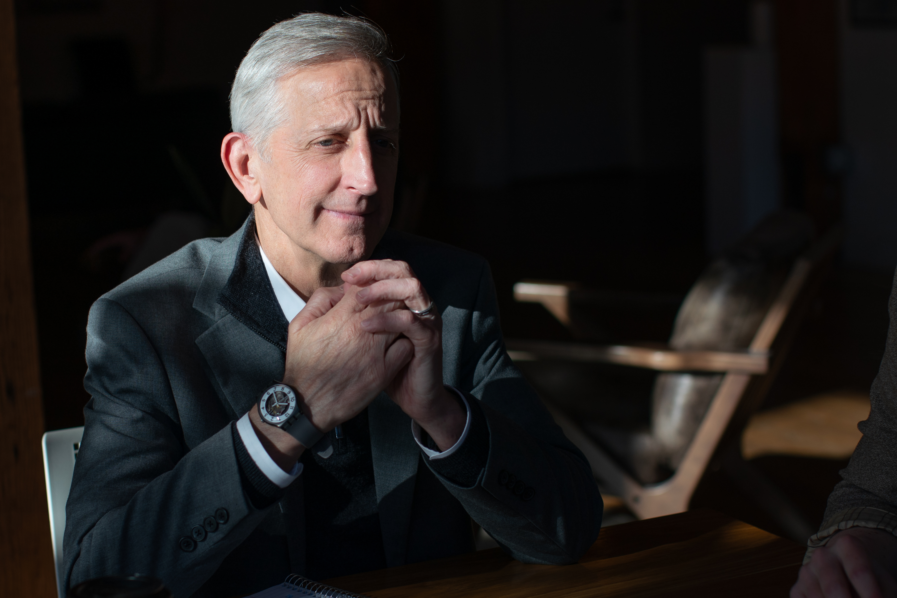 Mayor Keith Wilson at CityTeam November 2025 - oregonlive.com