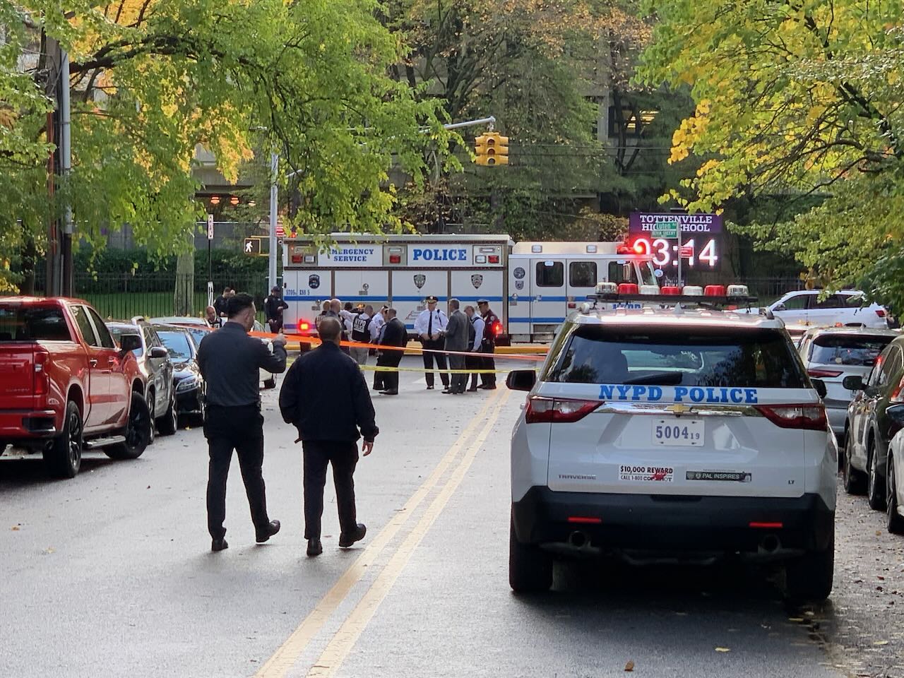 Student, 14, shot outside Tottenville High School on Staten Island ...
