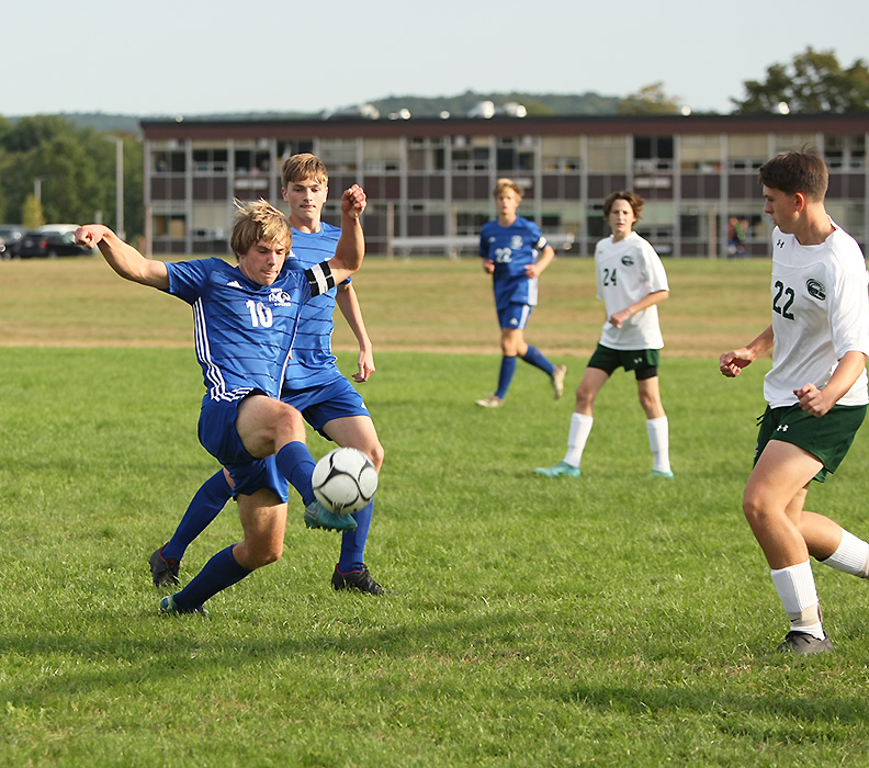Greenfield vs Granby boys Soccer 9/27/21 - masslive.com