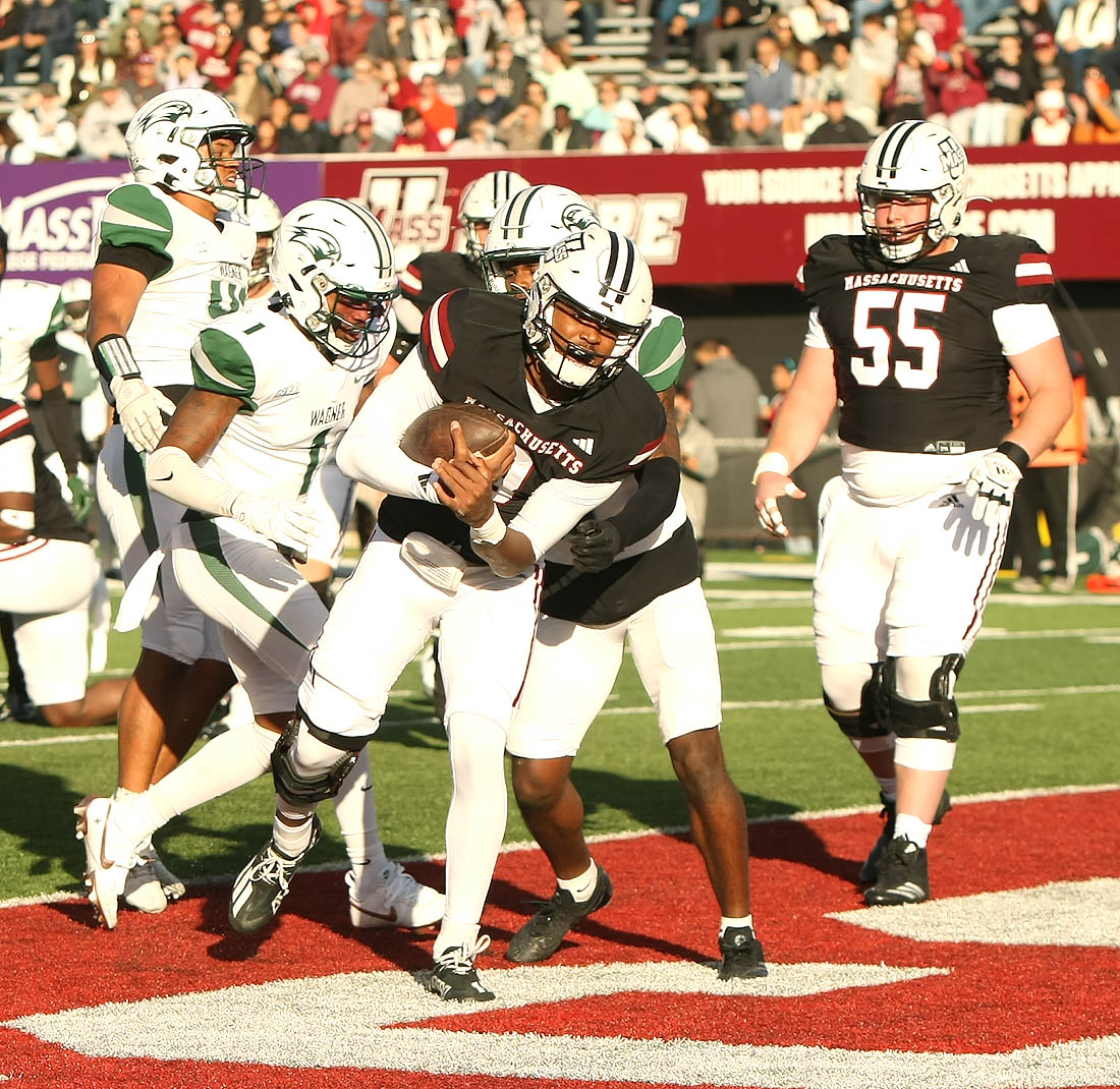 UMass Football vs Wagner 10/26/24 - masslive.com