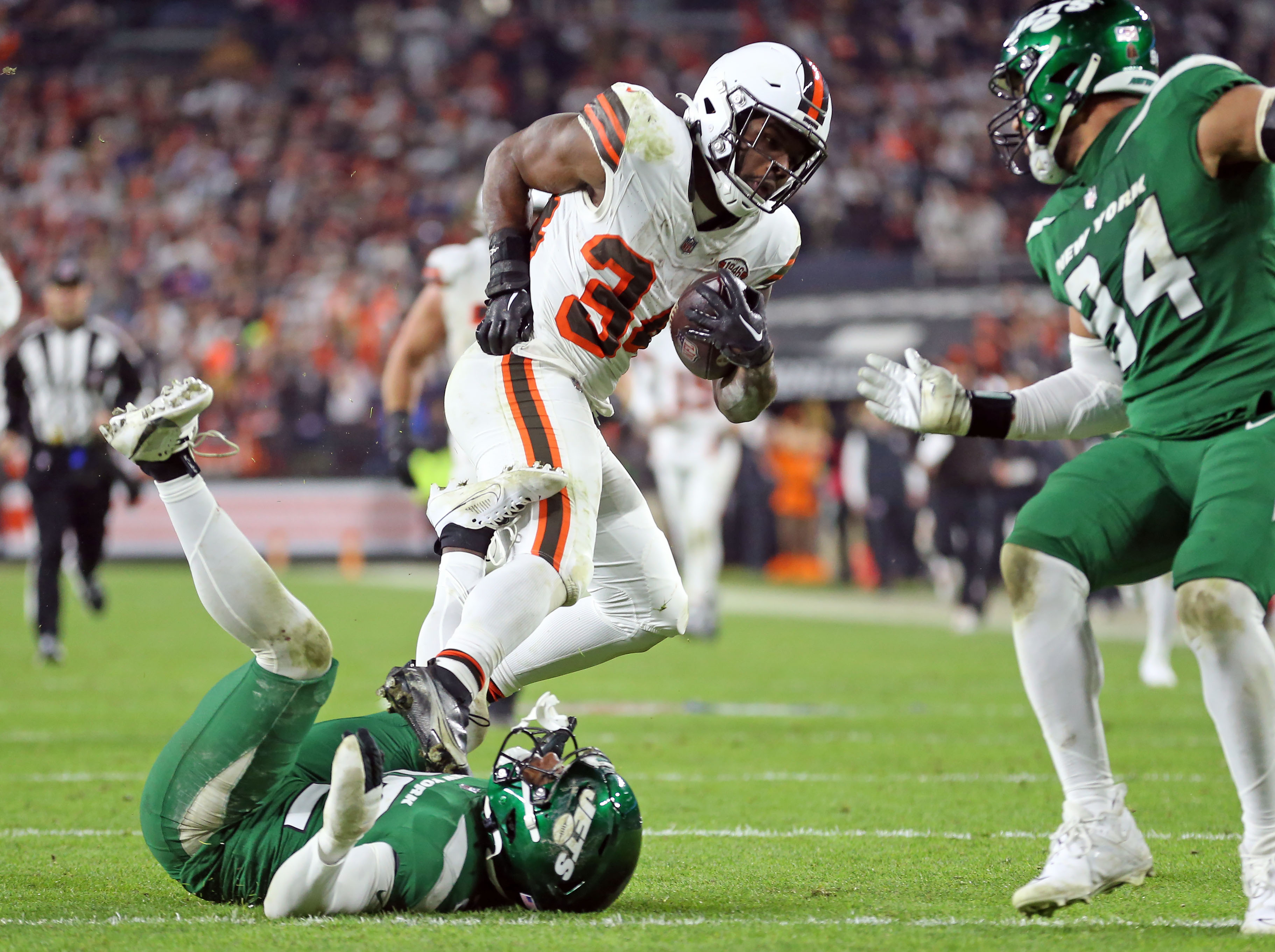 Cleveland Browns Jerome Ford vs. New York Jets, December 28, 2023 ...