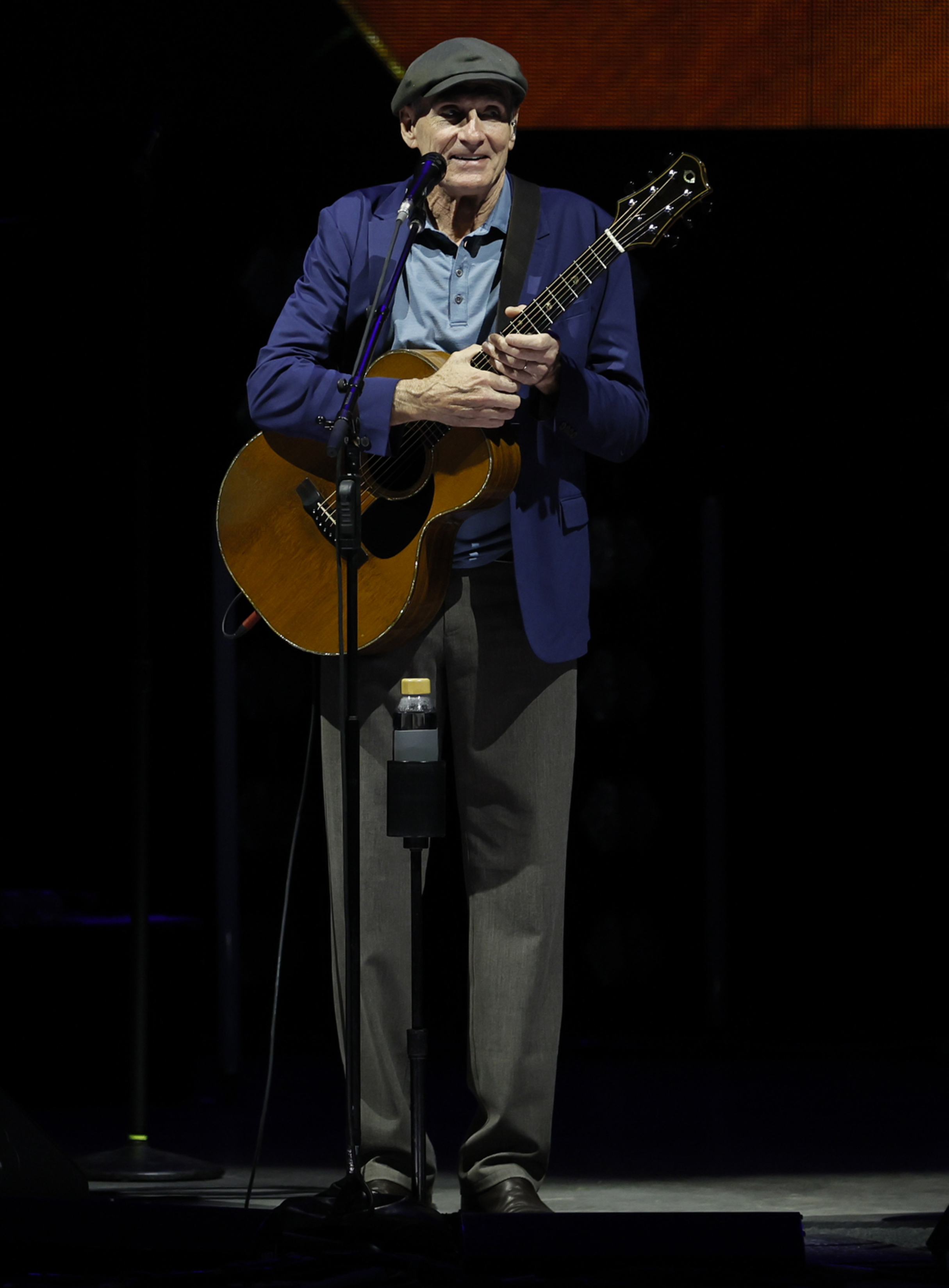 James Taylor at the the Empower Amp in Syracuse - syracuse.com