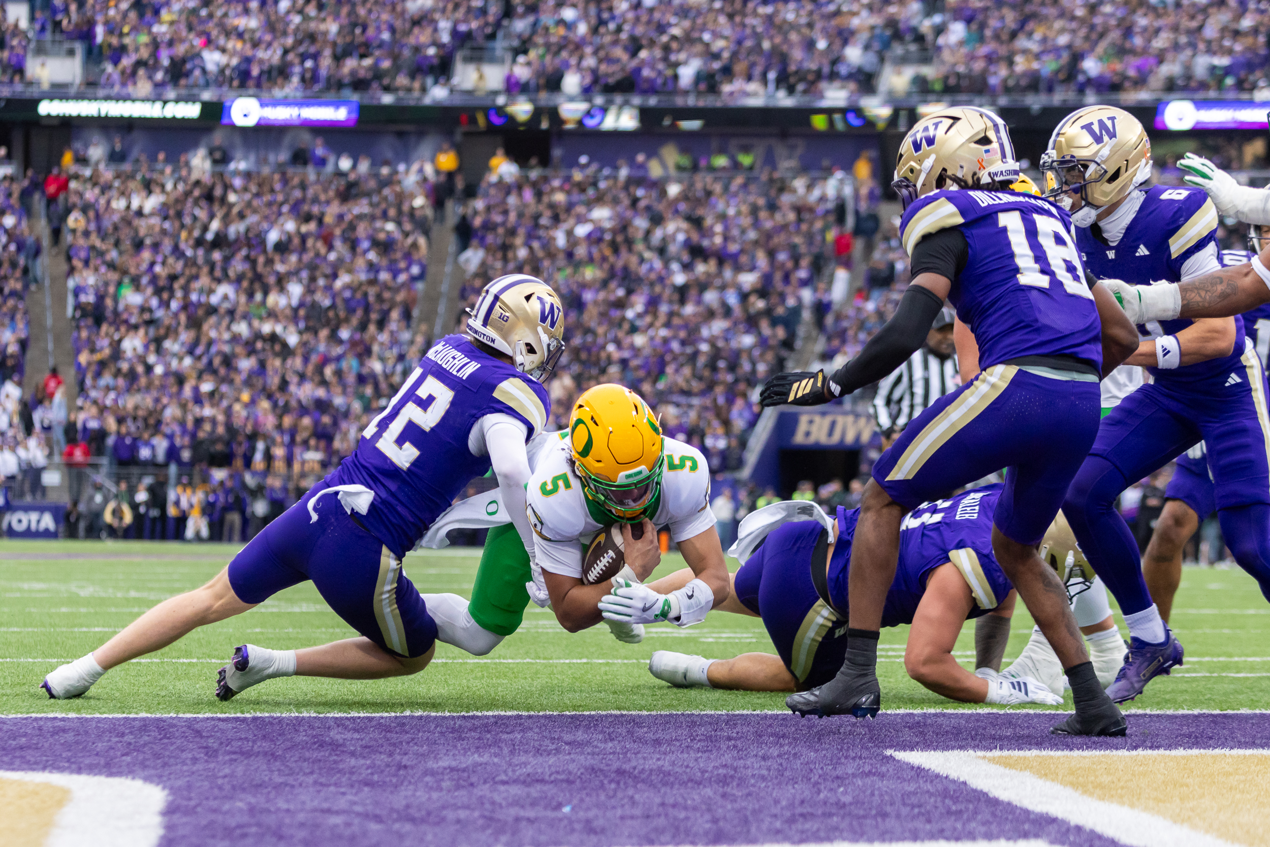 No. 6 Oregon Ducks vs. Washington Huskies: Nov. 29, 2025 - oregonlive.com