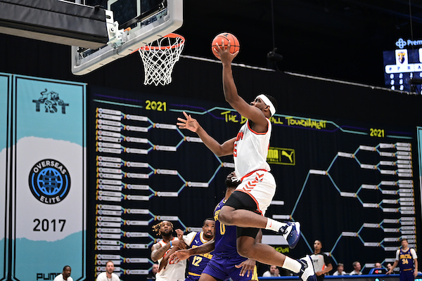 Boeheim's Army vs. Golden Eagles - syracuse.com