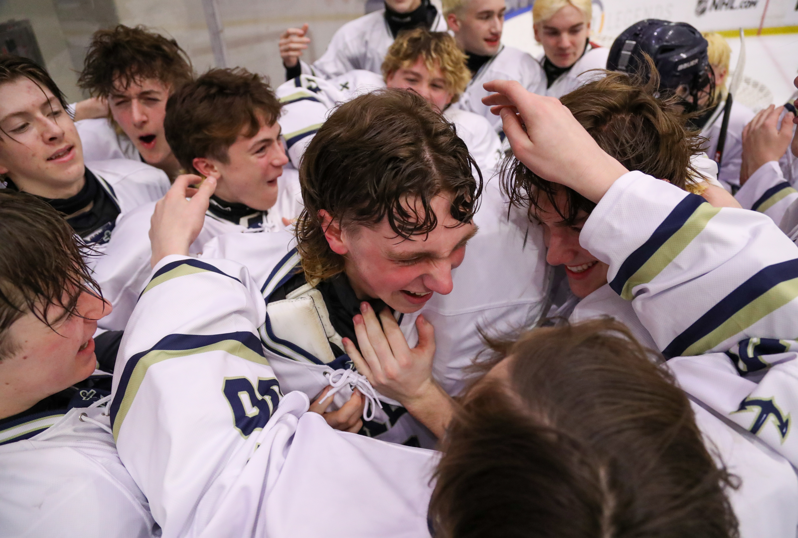 Skaneateles vs. Queensbury in Division II state hockey championship ...