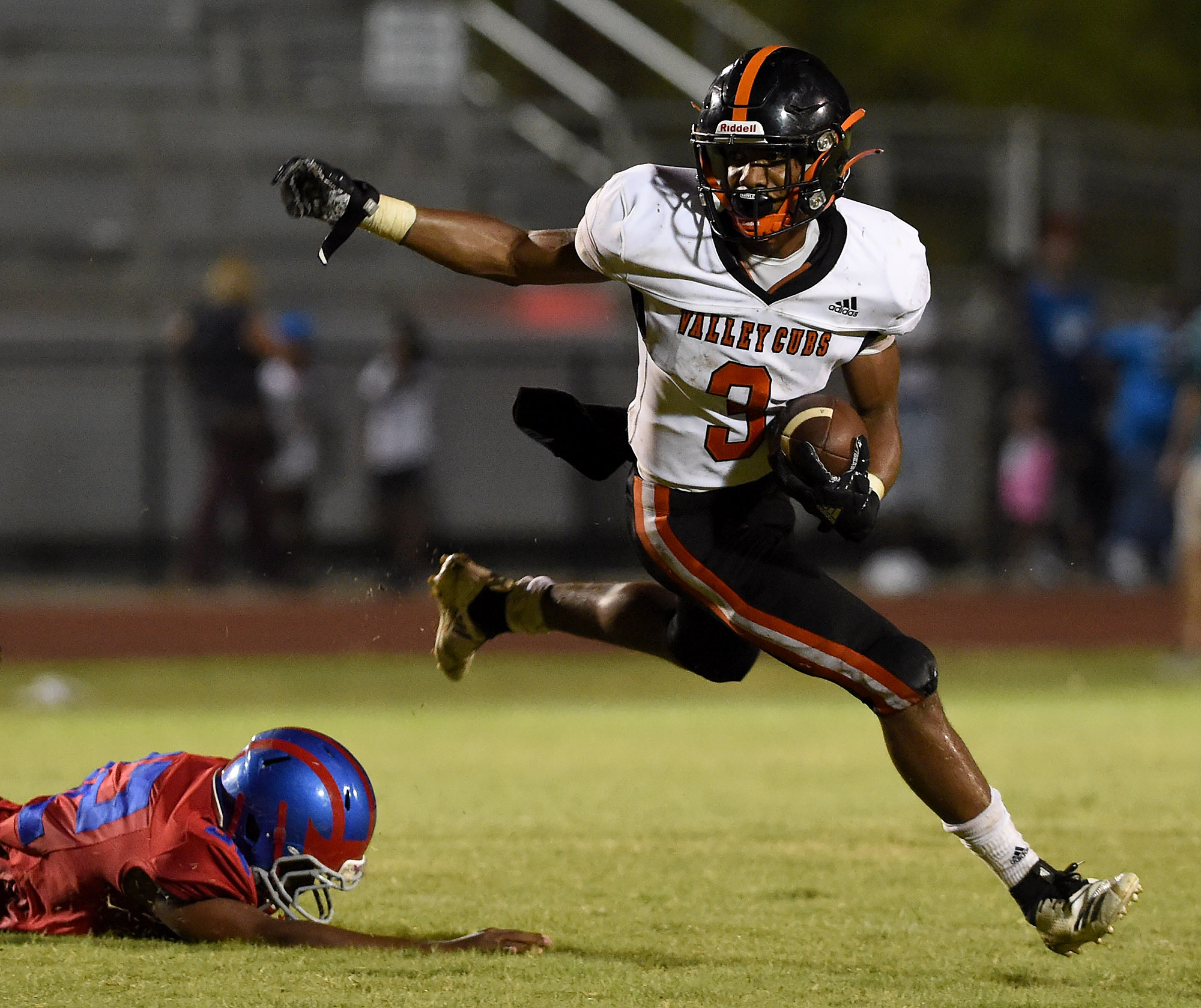 Alexandria vs. Center Point football - al.com