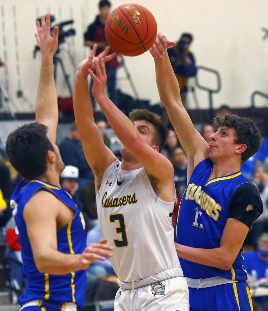 Wilson boys basketball plays Notre Dame in 2022 Colonial League ...